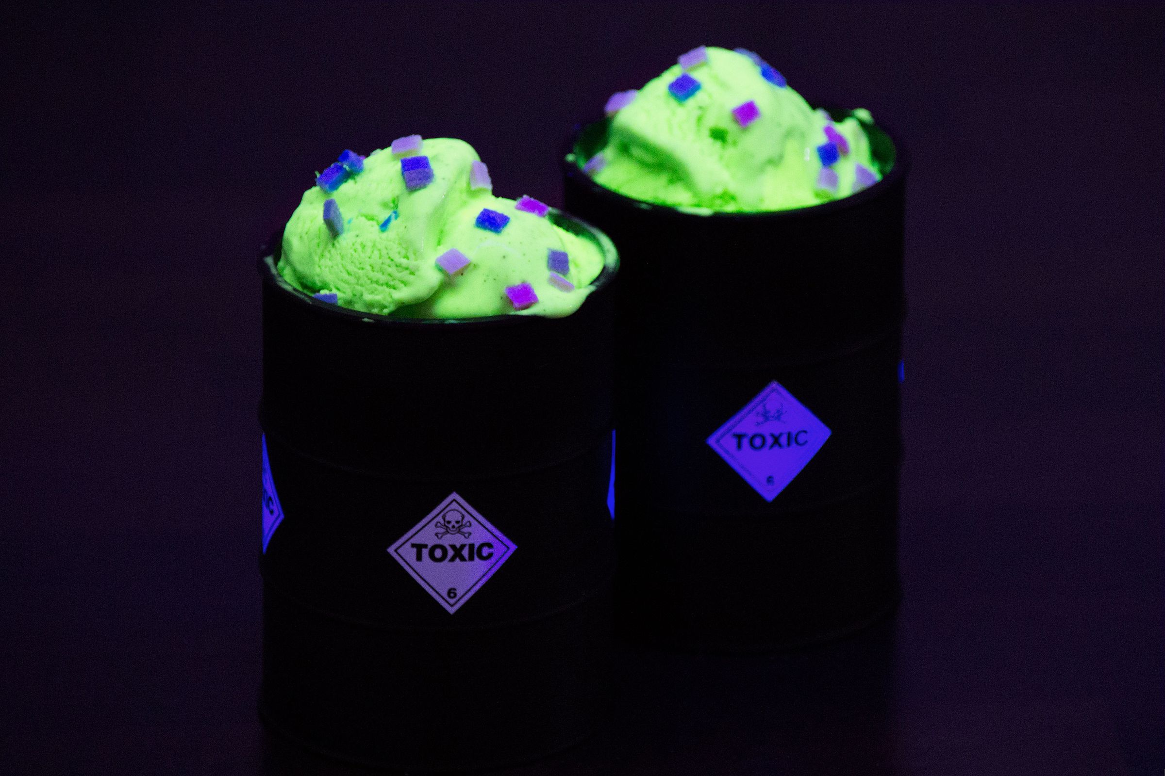 "Toxic" Ice Cream : 7 Steps (with Pictures) - Instructables