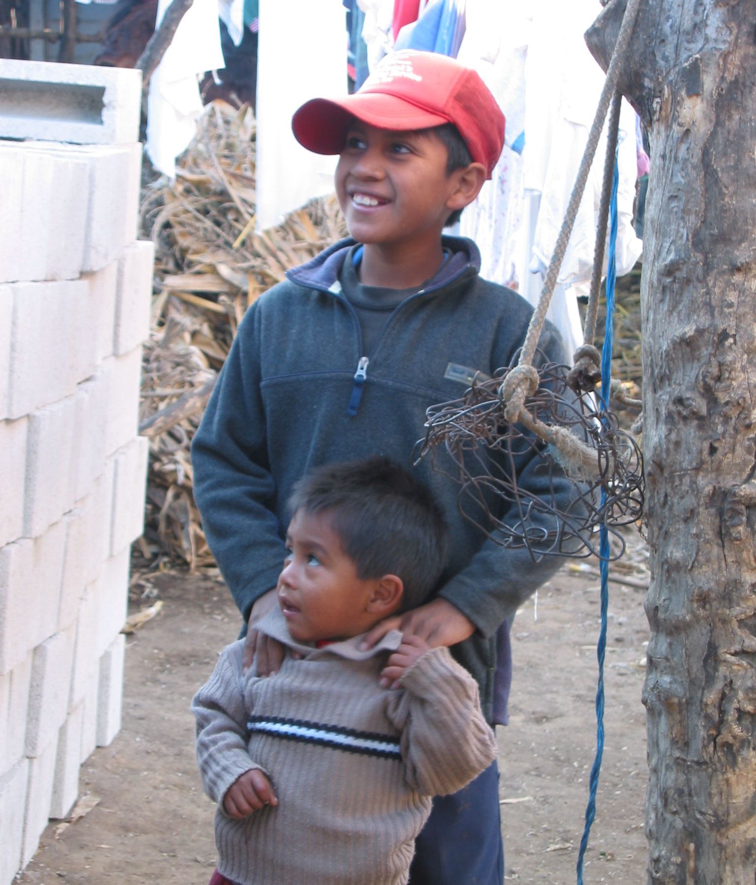 Handy Tricks From Guatemala : 14 Steps (with Pictures) - Instructables