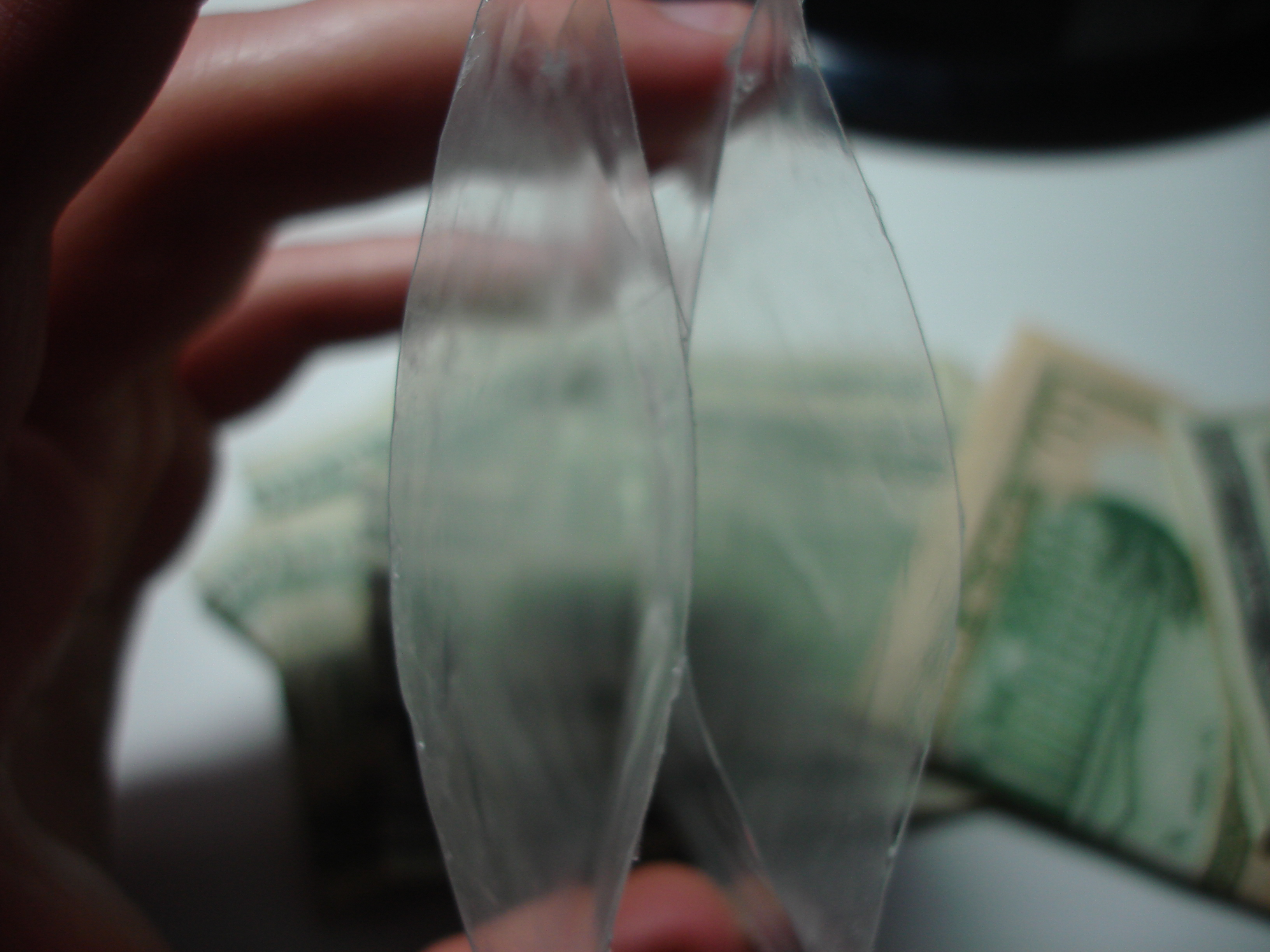 See-Through Money Pocket : 4 Steps - Instructables