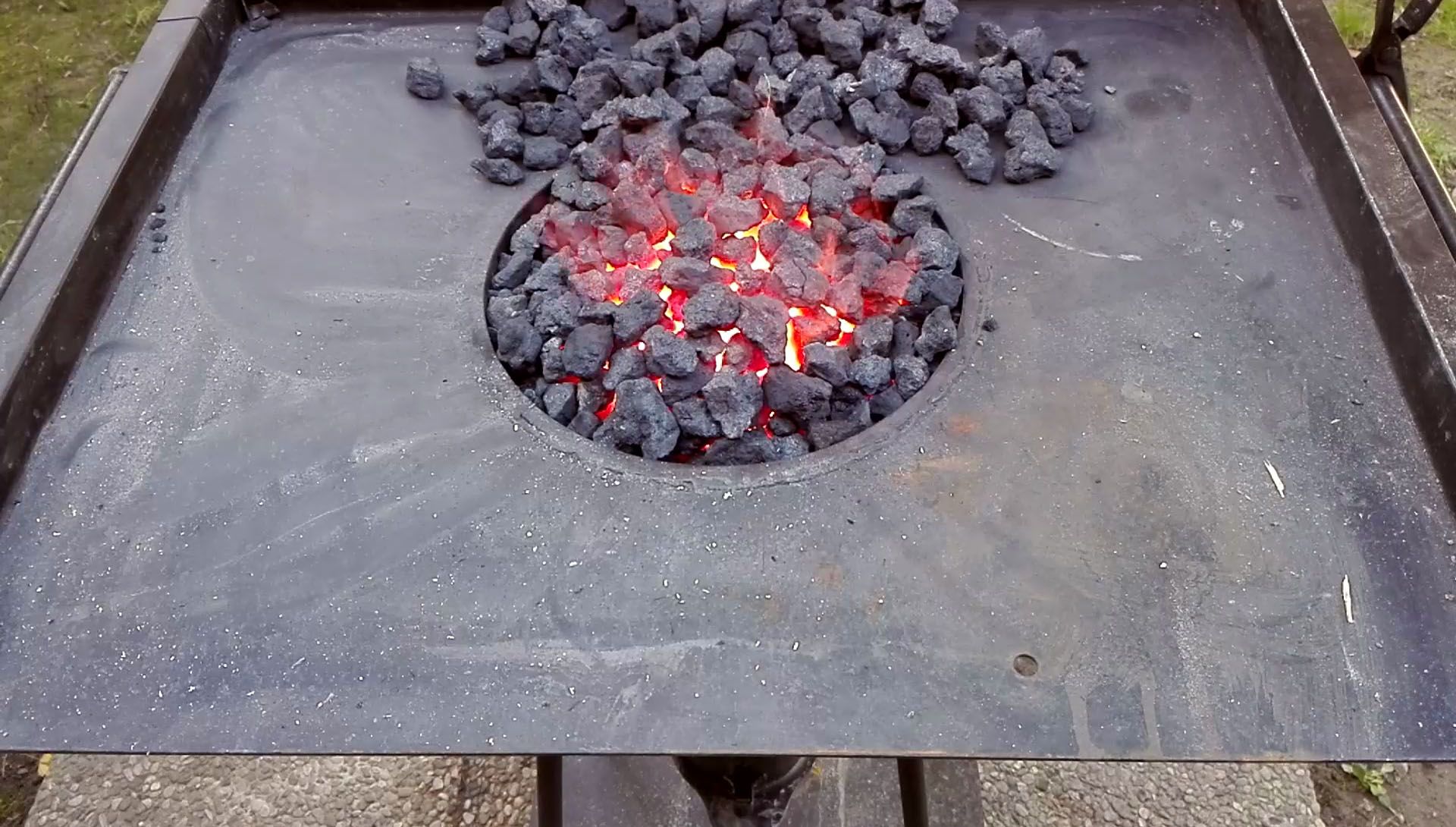 Blacksmithing Forge : 6 Steps (with Pictures) - Instructables