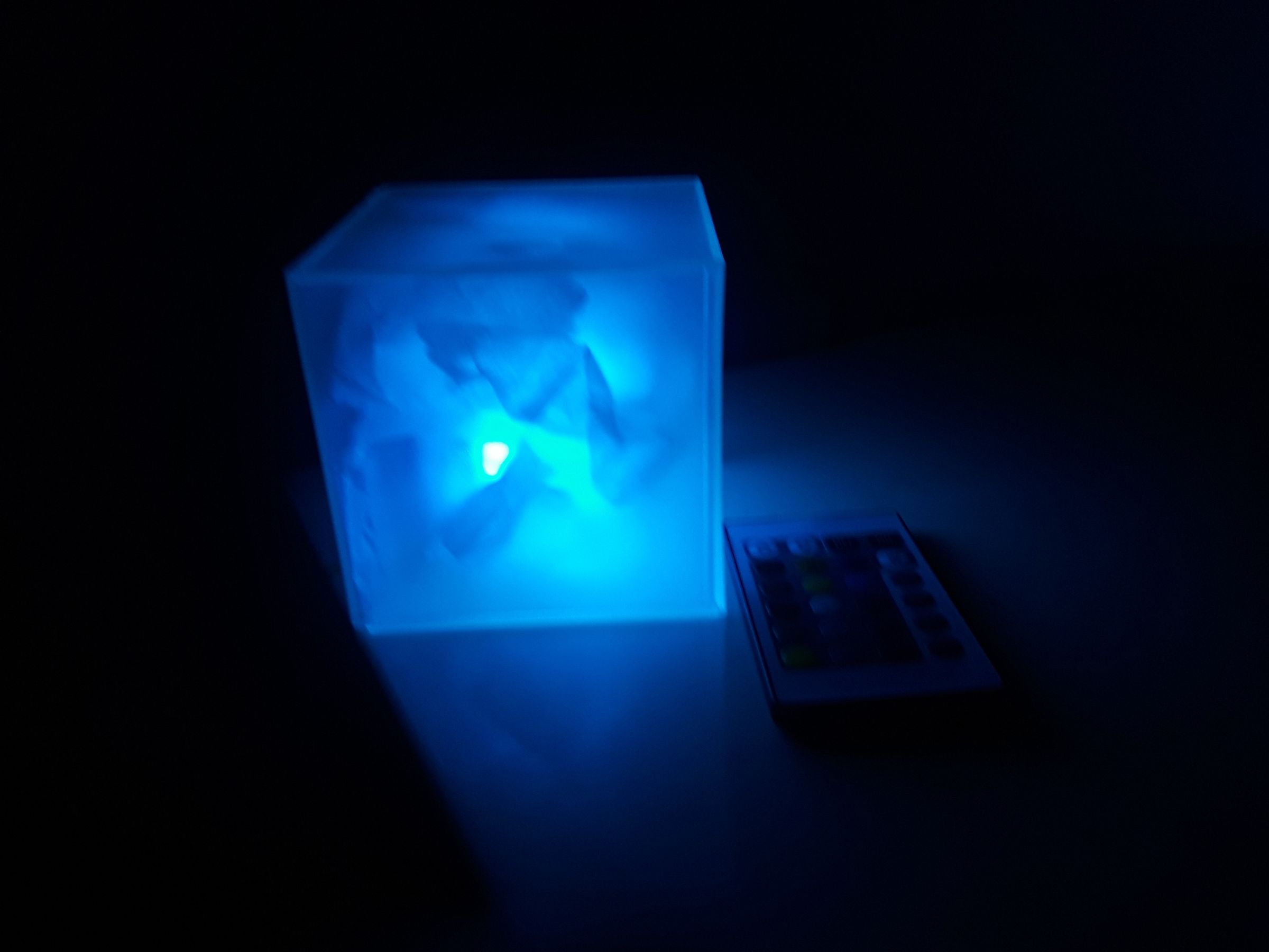 How to Make the Tesseract Infinty Stone : 6 Steps - Instructables