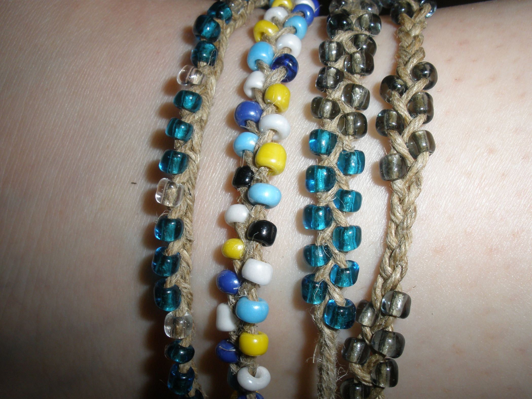 How to Make a Braided Bracelet Using Hemp Cord : 6 Steps (with Pictures ...