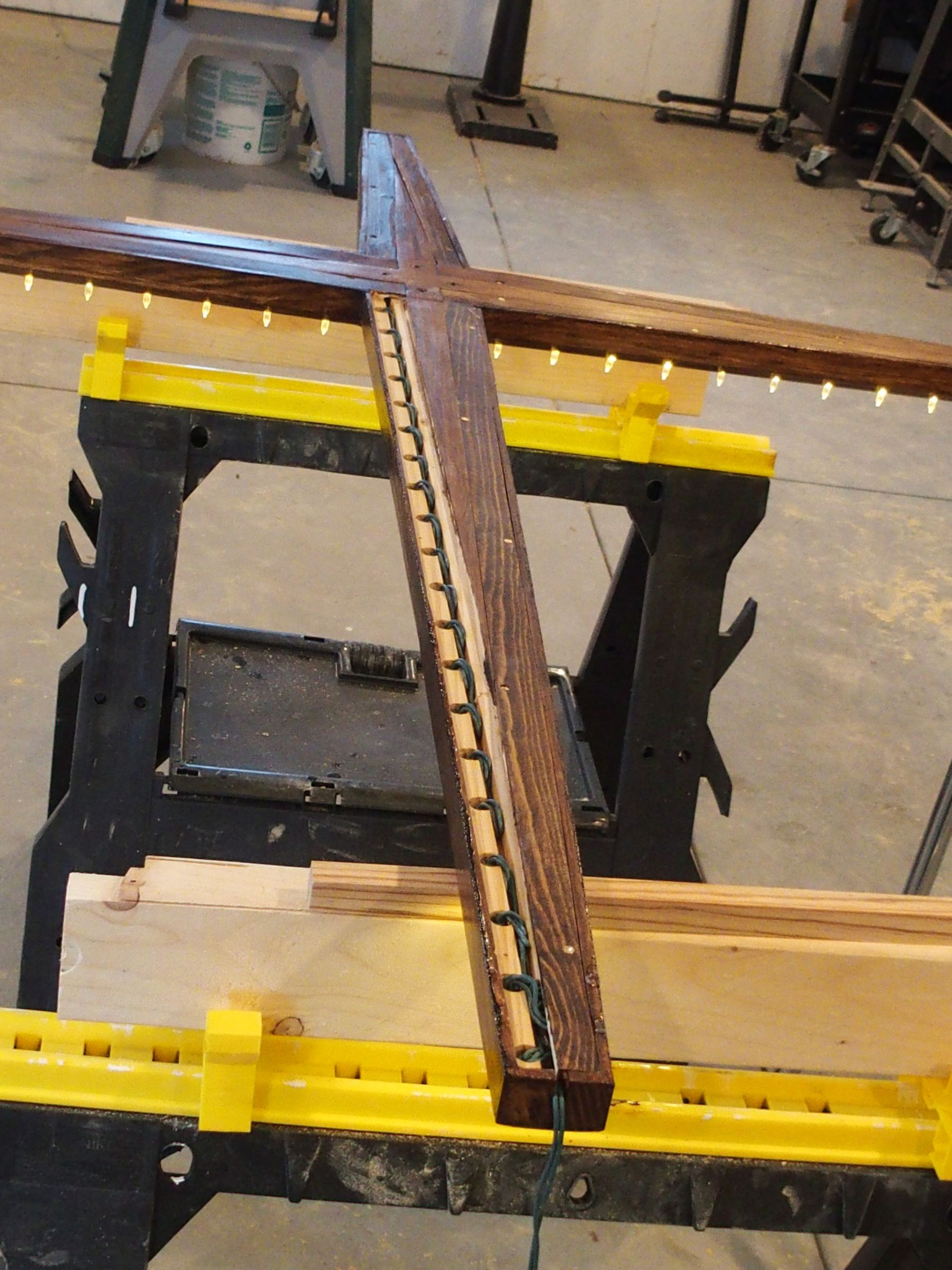 5' 100 Light LED Wooden Cross Christmas Decoration : 8 Steps (with ...