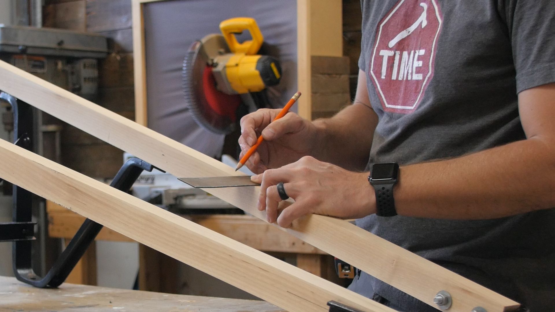 How to Restore an Old Wheelbarrow : 5 Steps (with Pictures) - Instructables