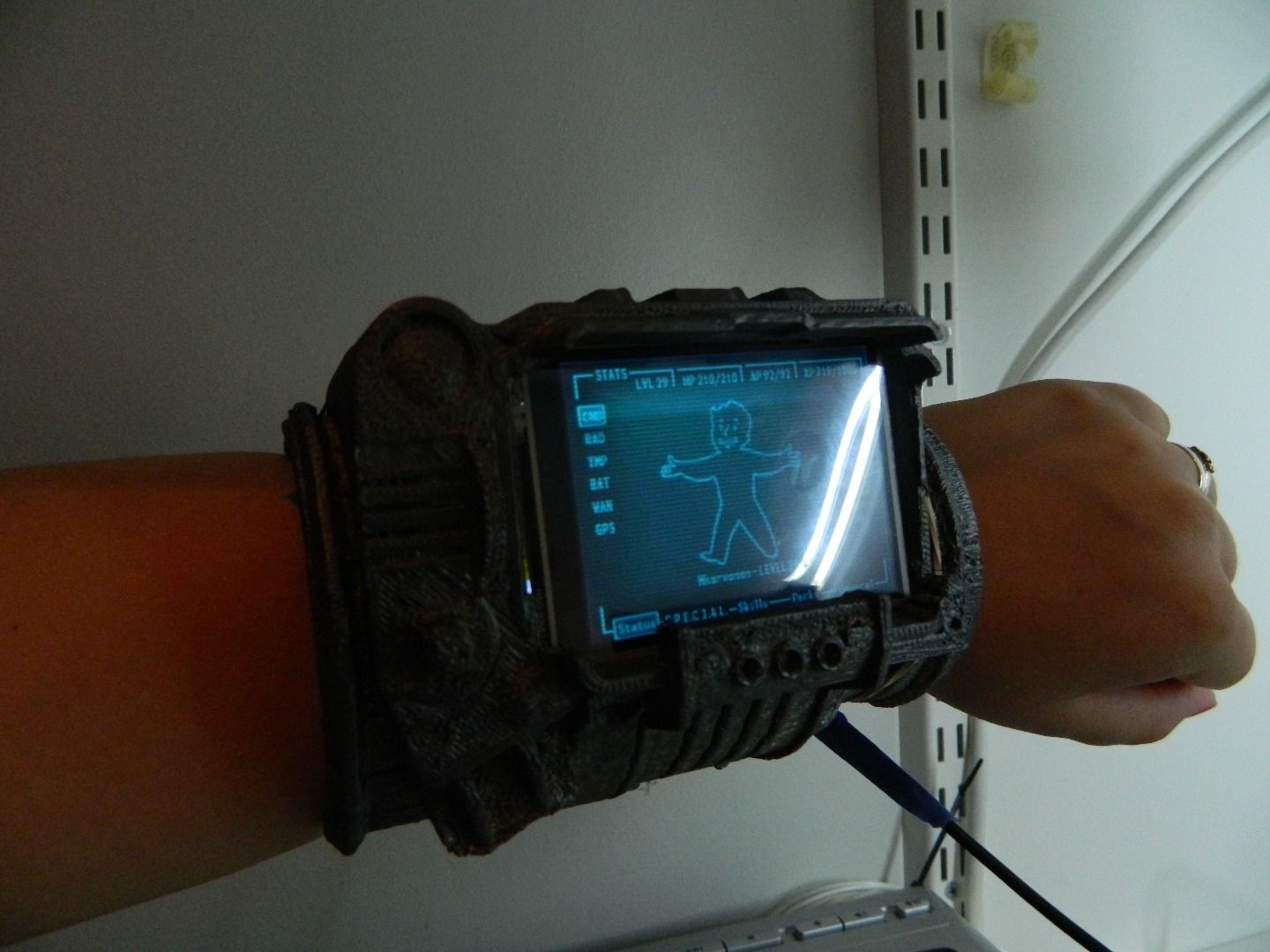 PipBoy 3000 (working) : 14 Steps (with Pictures) - Instructables