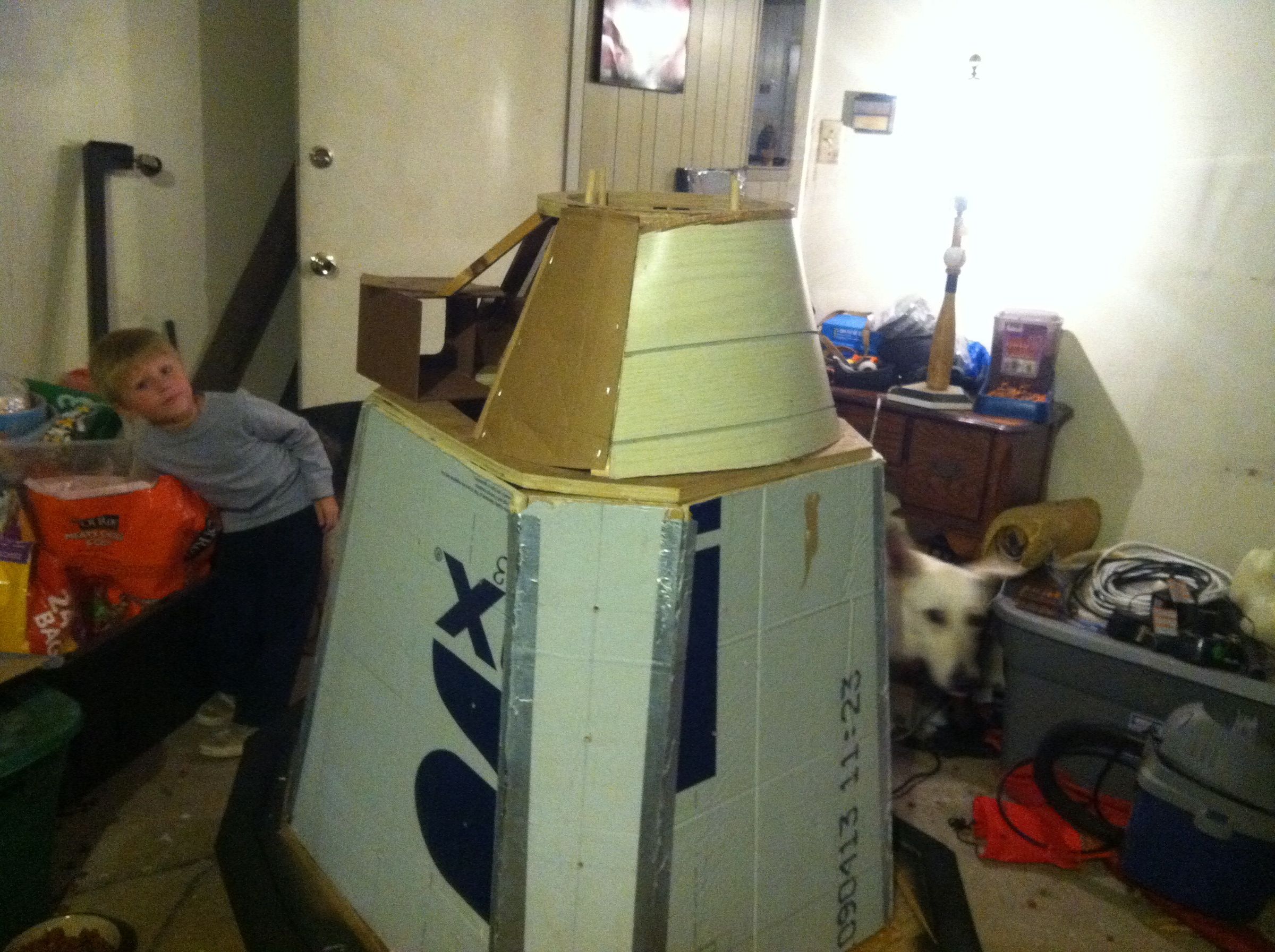 Dr Who Dalek Costume : 5 Steps - Instructables