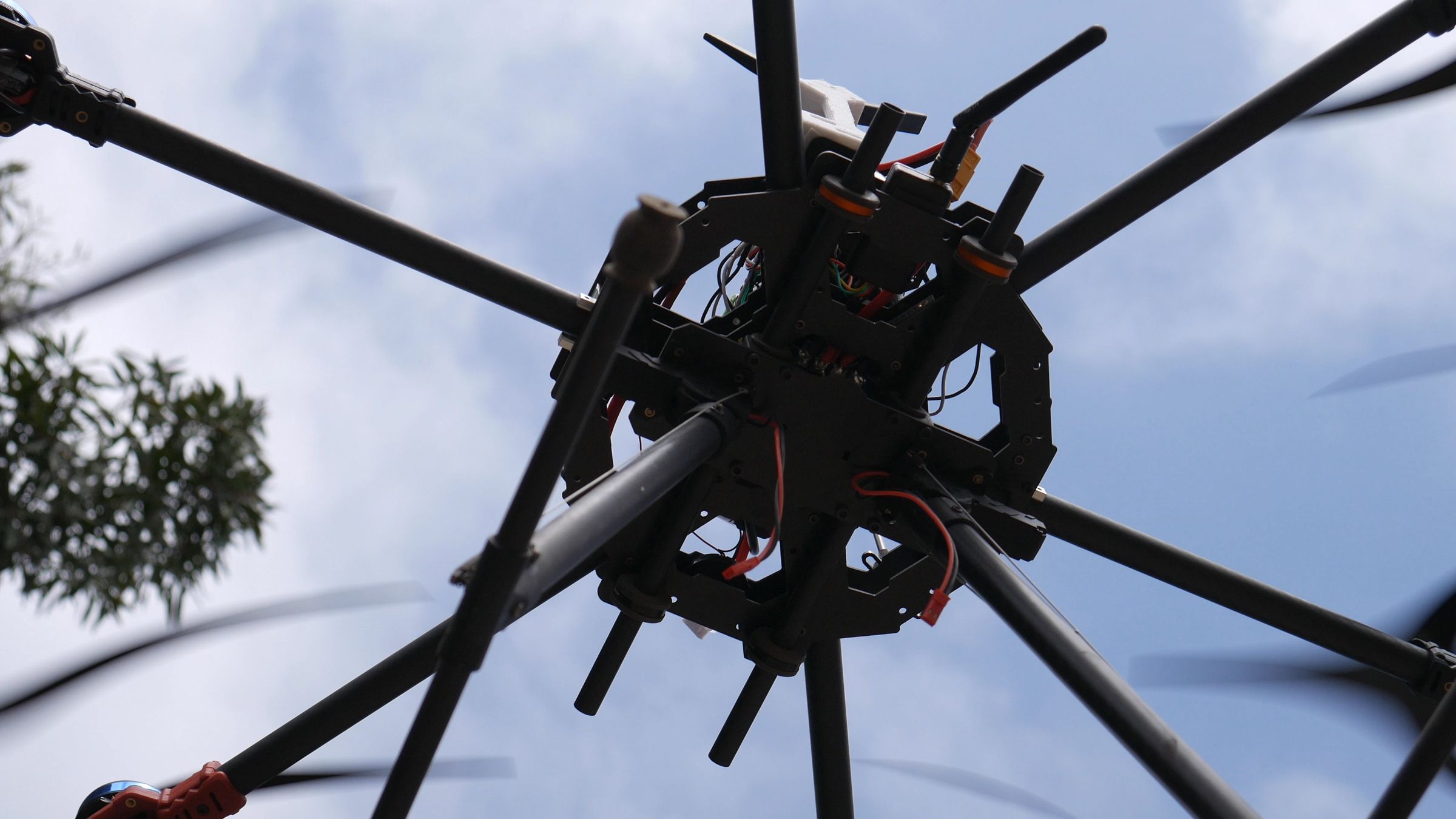 Building a Massive Tarot 690s Hexacopter! : 9 Steps (with Pictures ...