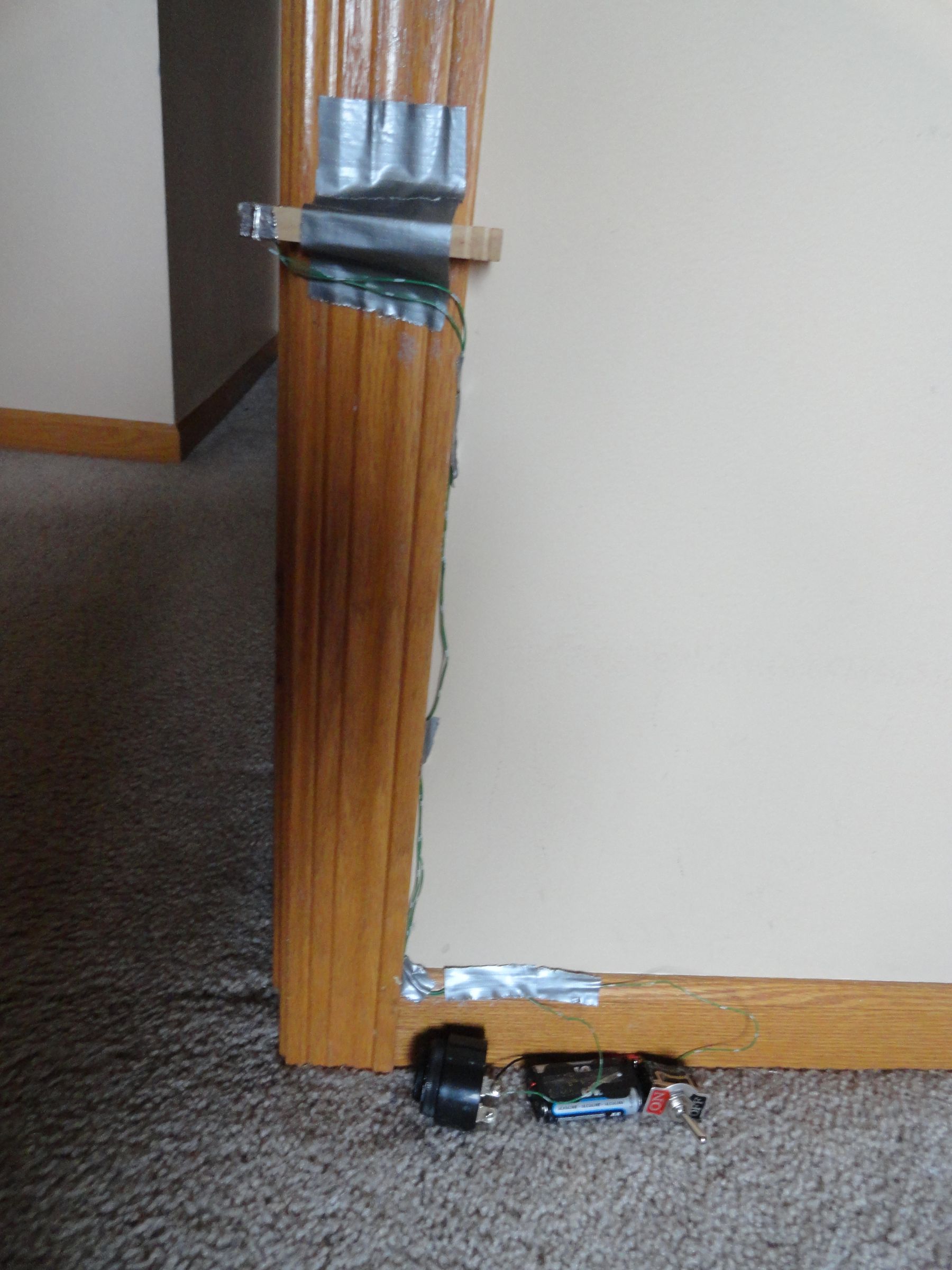Tripwire Alarm : 7 Steps - Instructables
