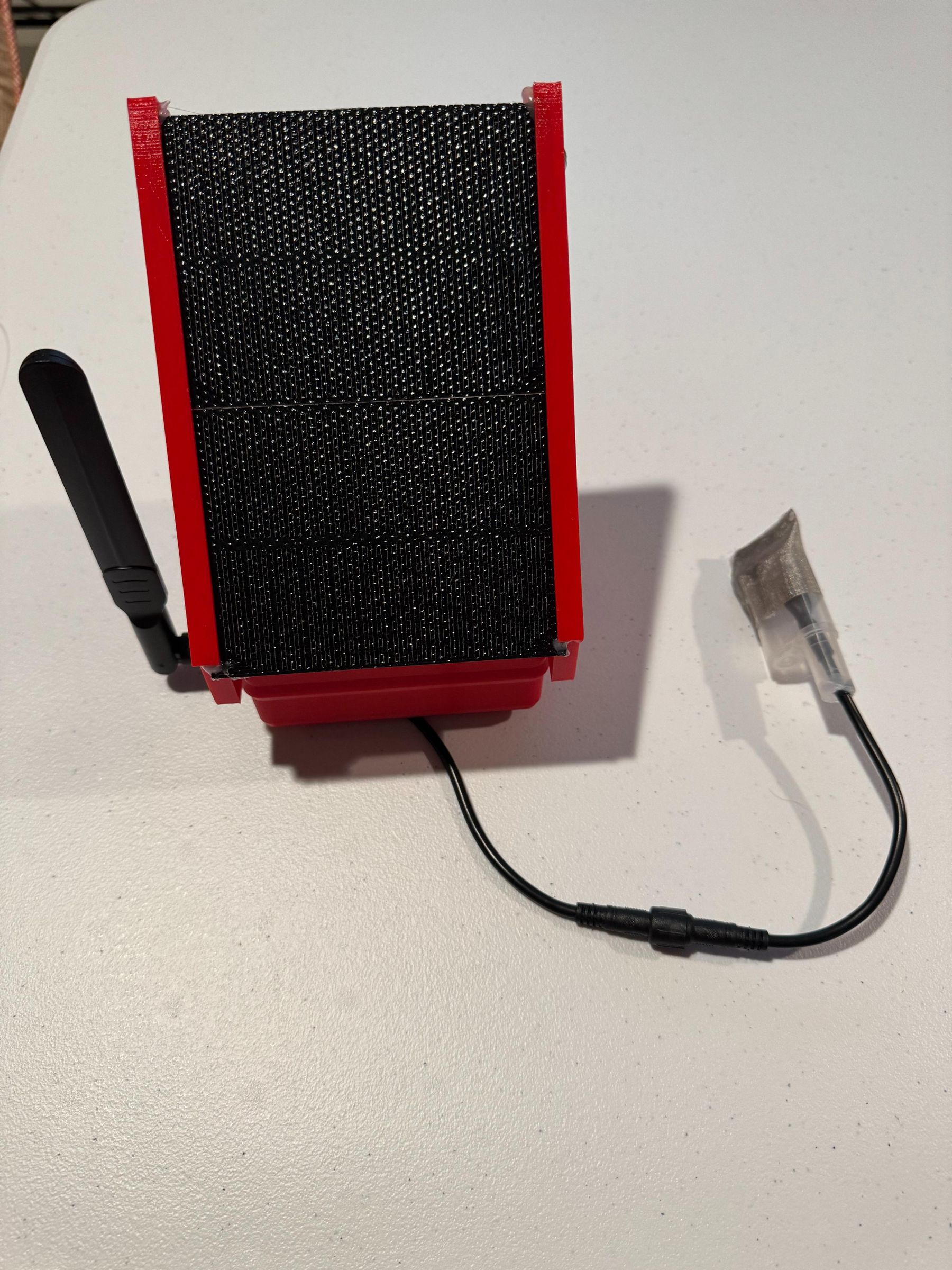 Beehive Temperature and Humidity Sensor With WiFi : 6 Steps - Instructables