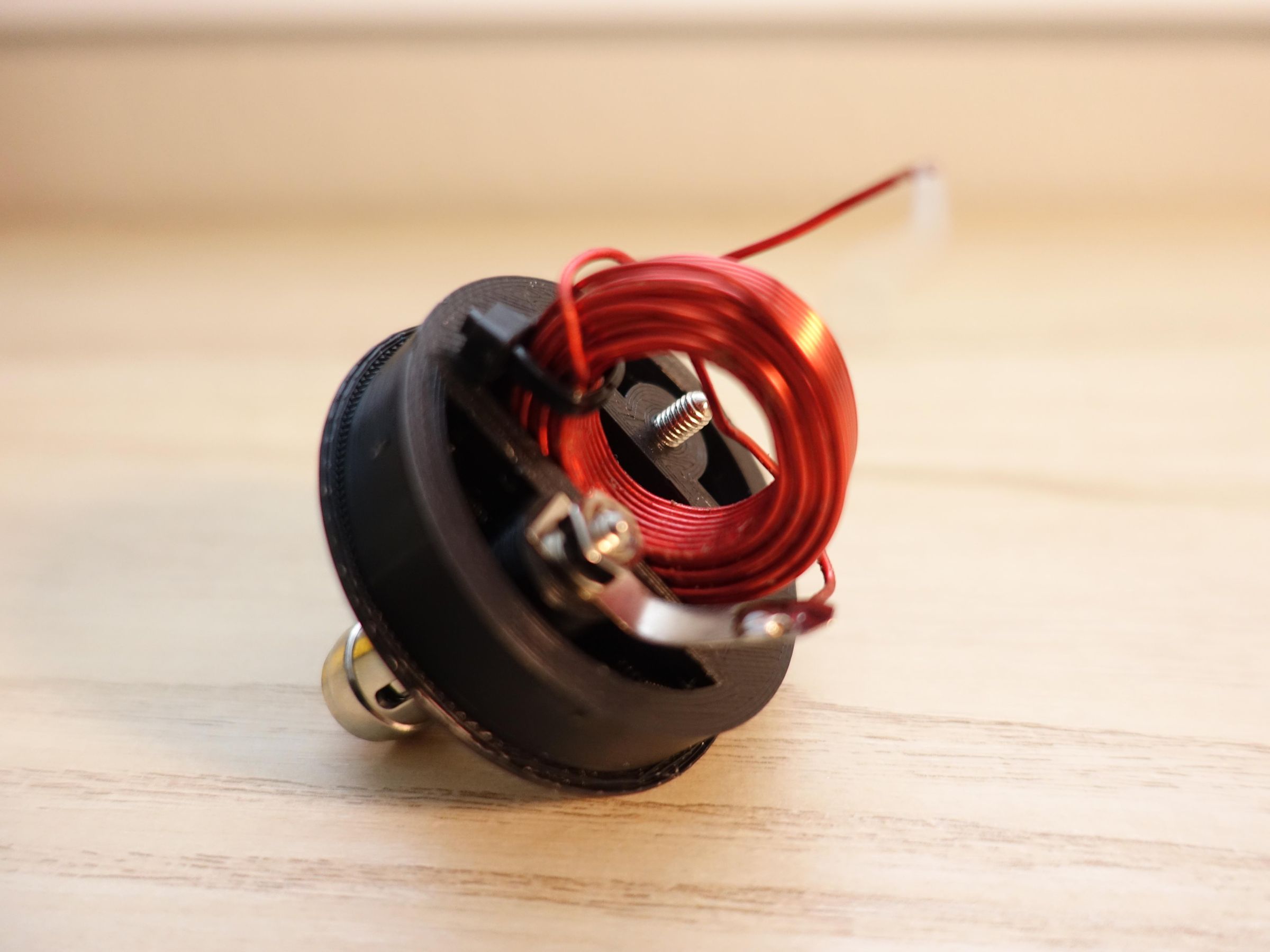 Design and Build *Truly* Hi-Fi Desktop Speakers Using Concrete and 3D ...