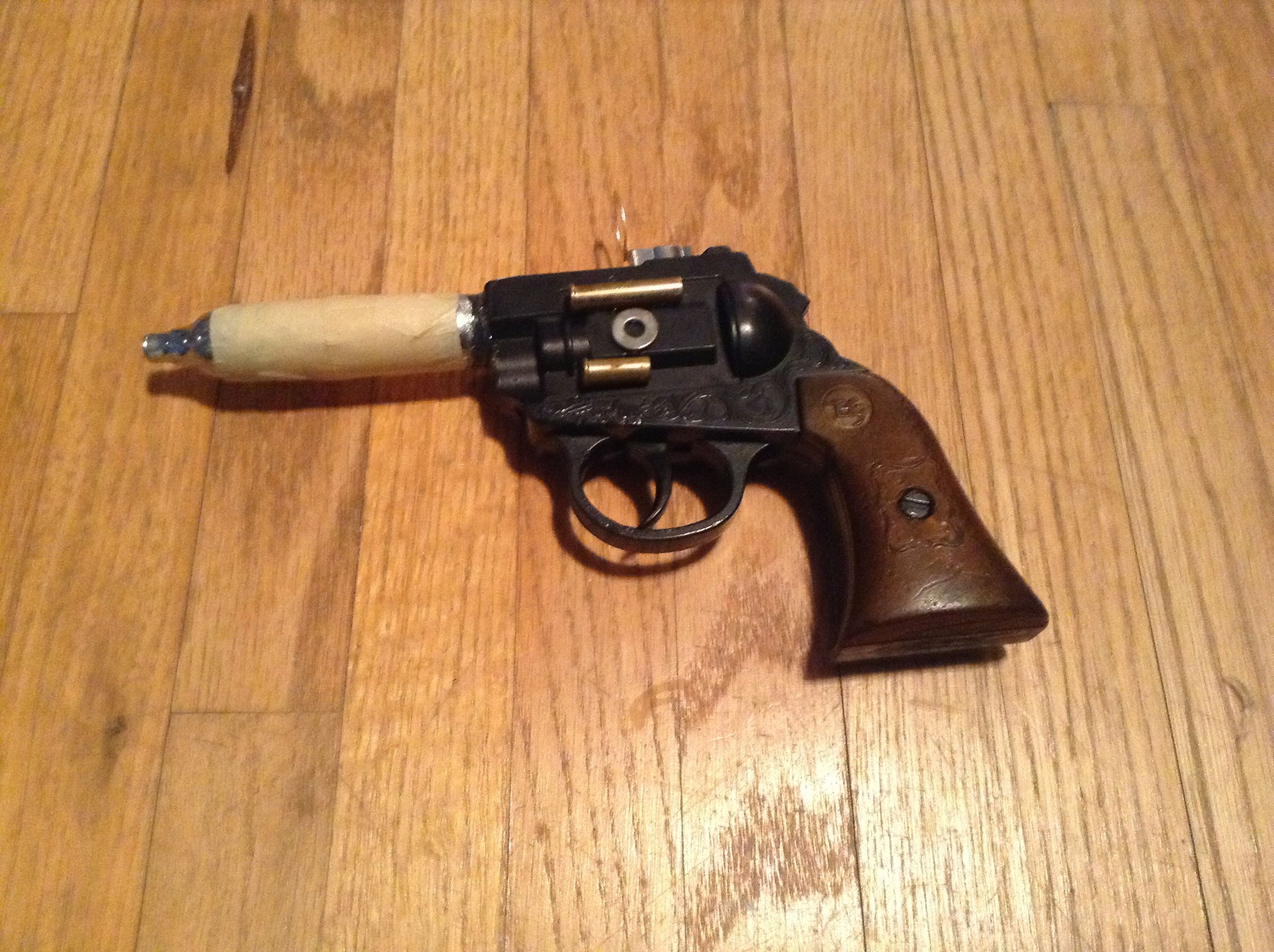 DIY Steampunk Gun Prop : 8 Steps - Instructables
