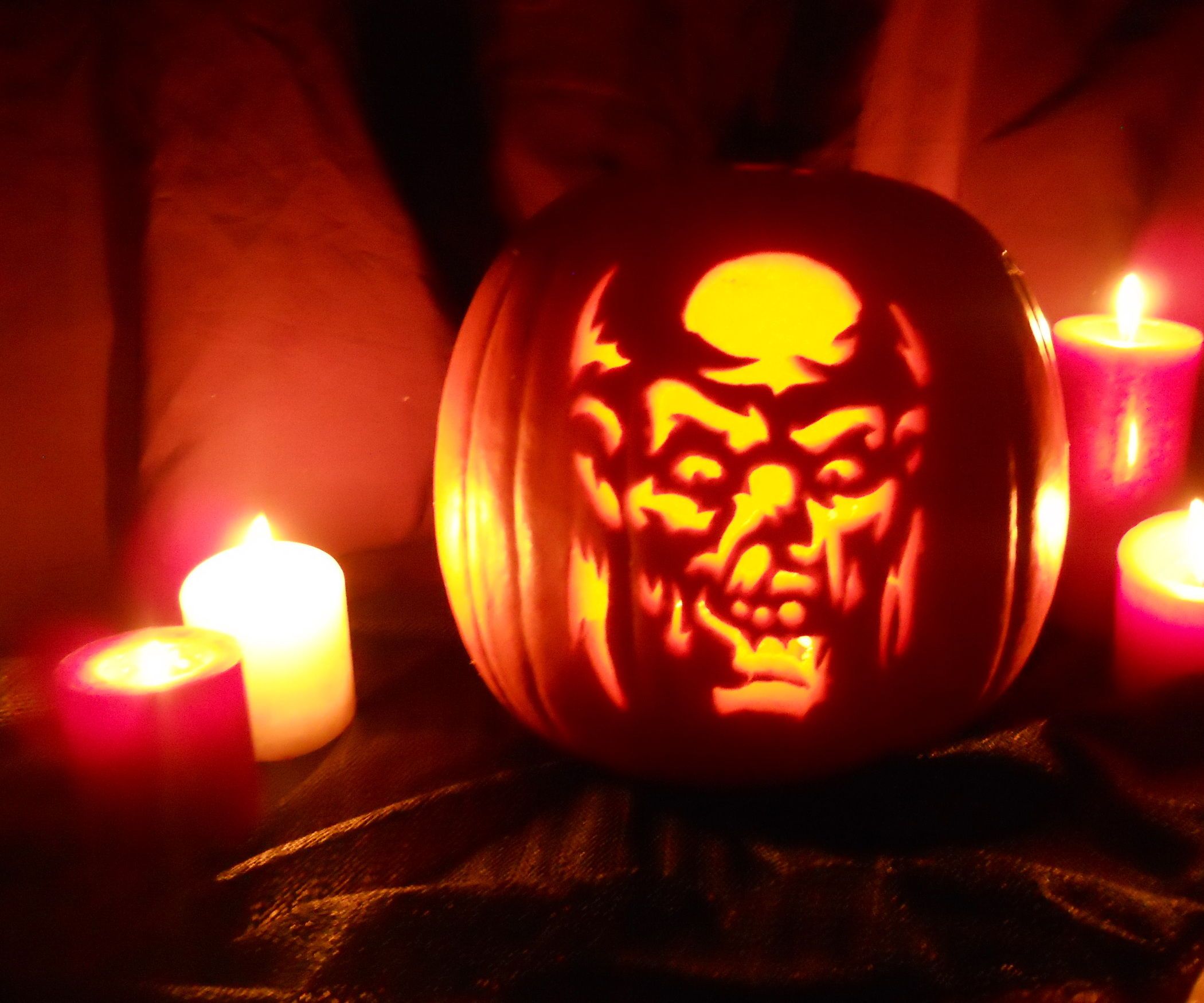 CRYPT KEEPER - PUMPKIN CARVING : 5 Steps (with Pictures) - Instructables