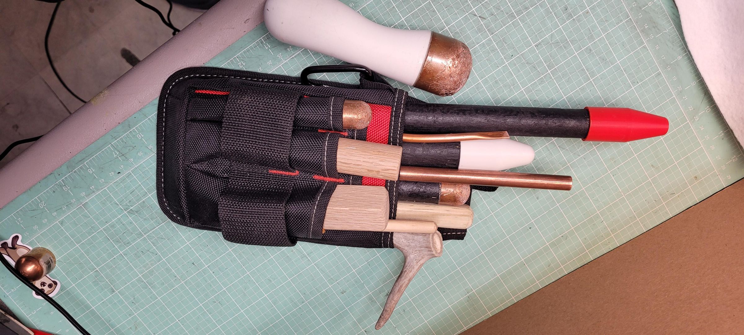 Building the Tools to Make the First Tools: DIY Flint Knapping Tools ...