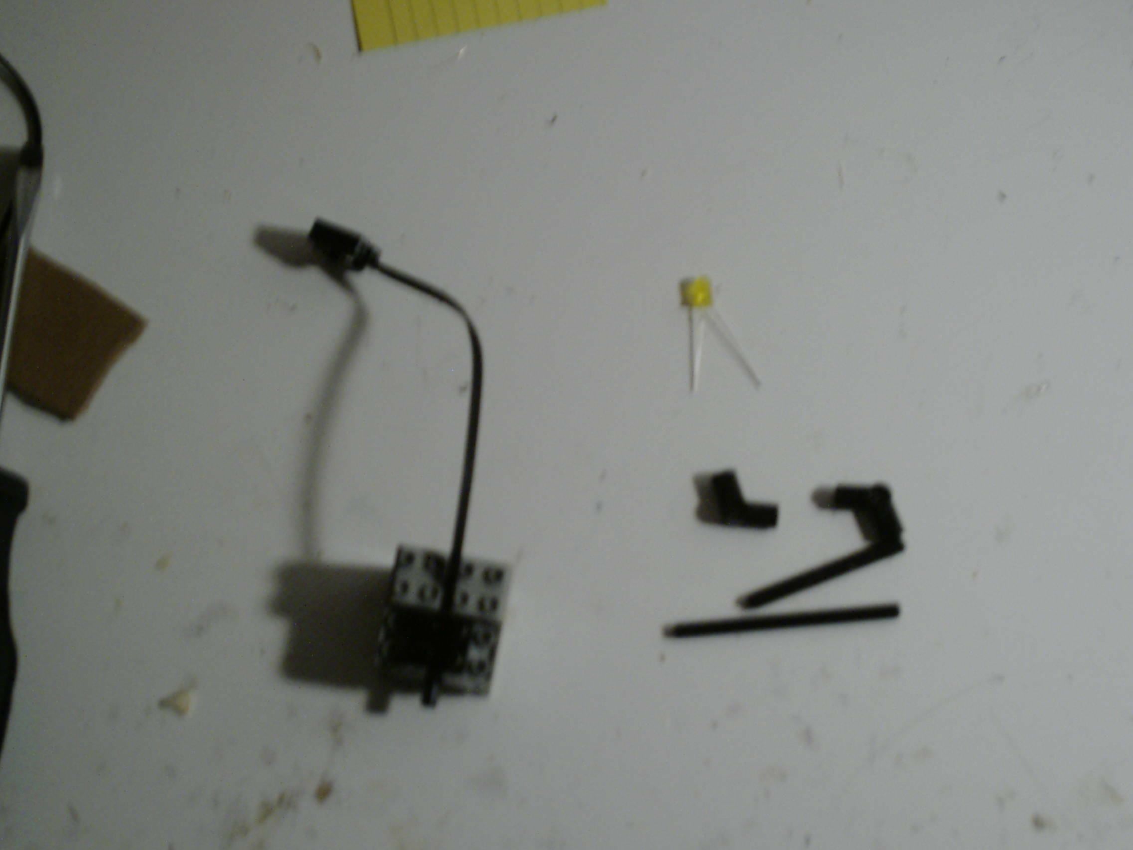 Lego Hand Crank Flashlight : 5 Steps - Instructables