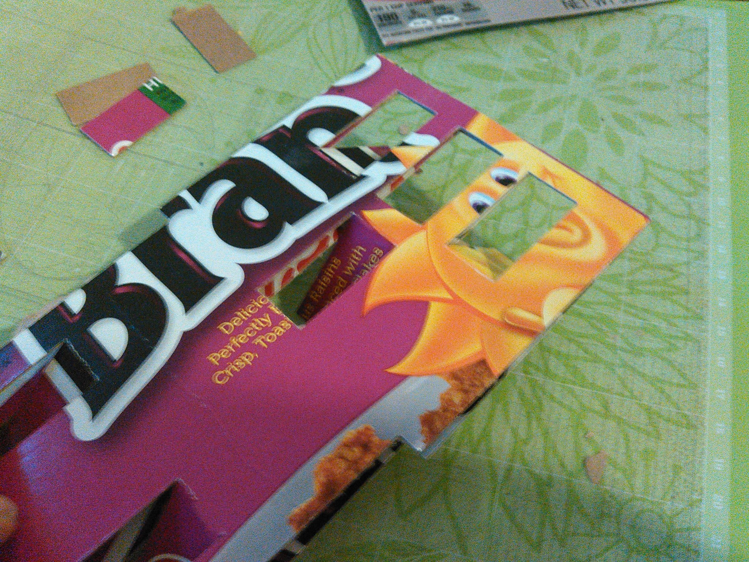 Cereal Box Robot Using Cricut Explore to Cut Chassis and Wheels : 19 ...