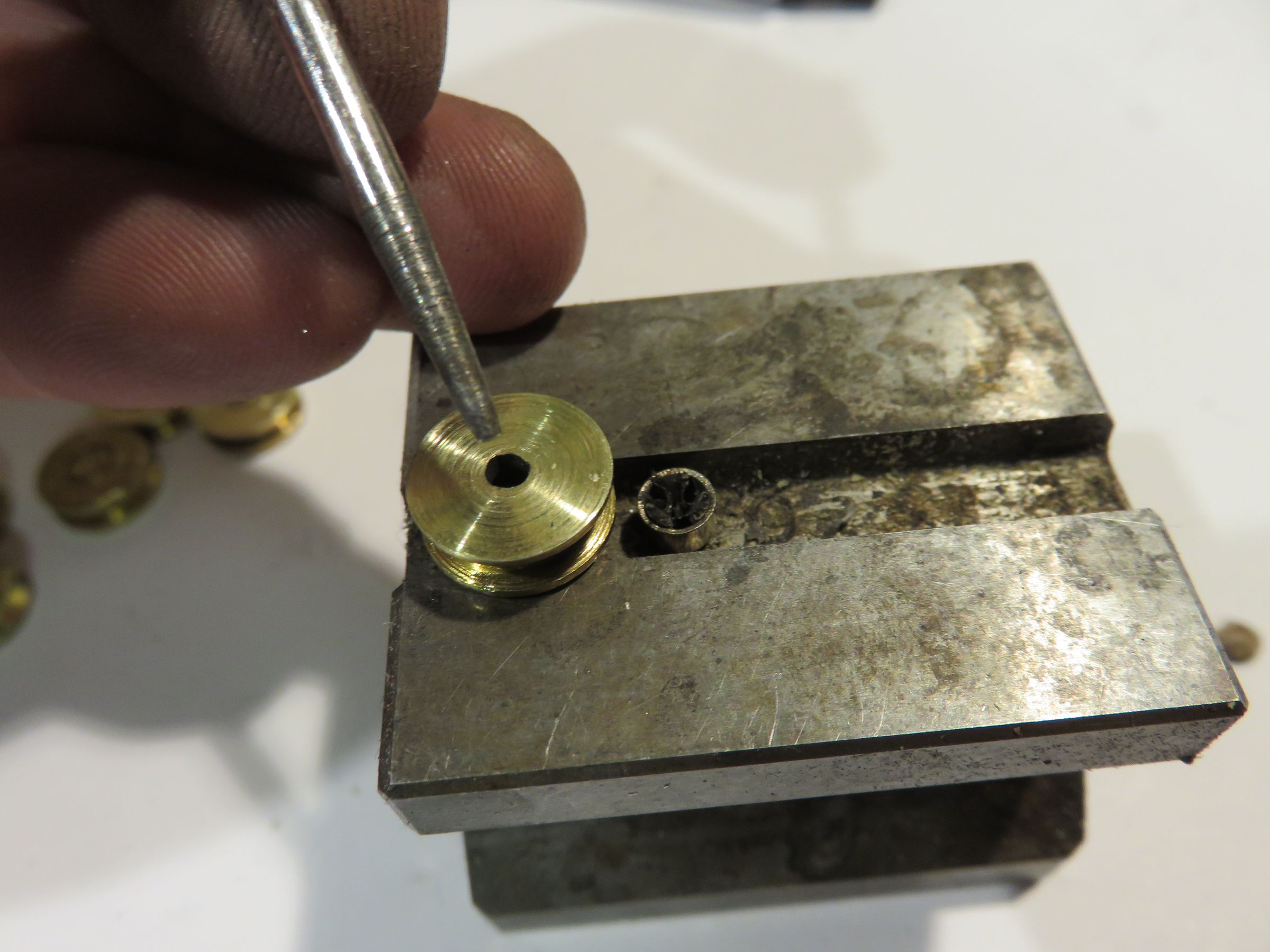 Bullet Studded Leather Cuff : 7 Steps (with Pictures) - Instructables