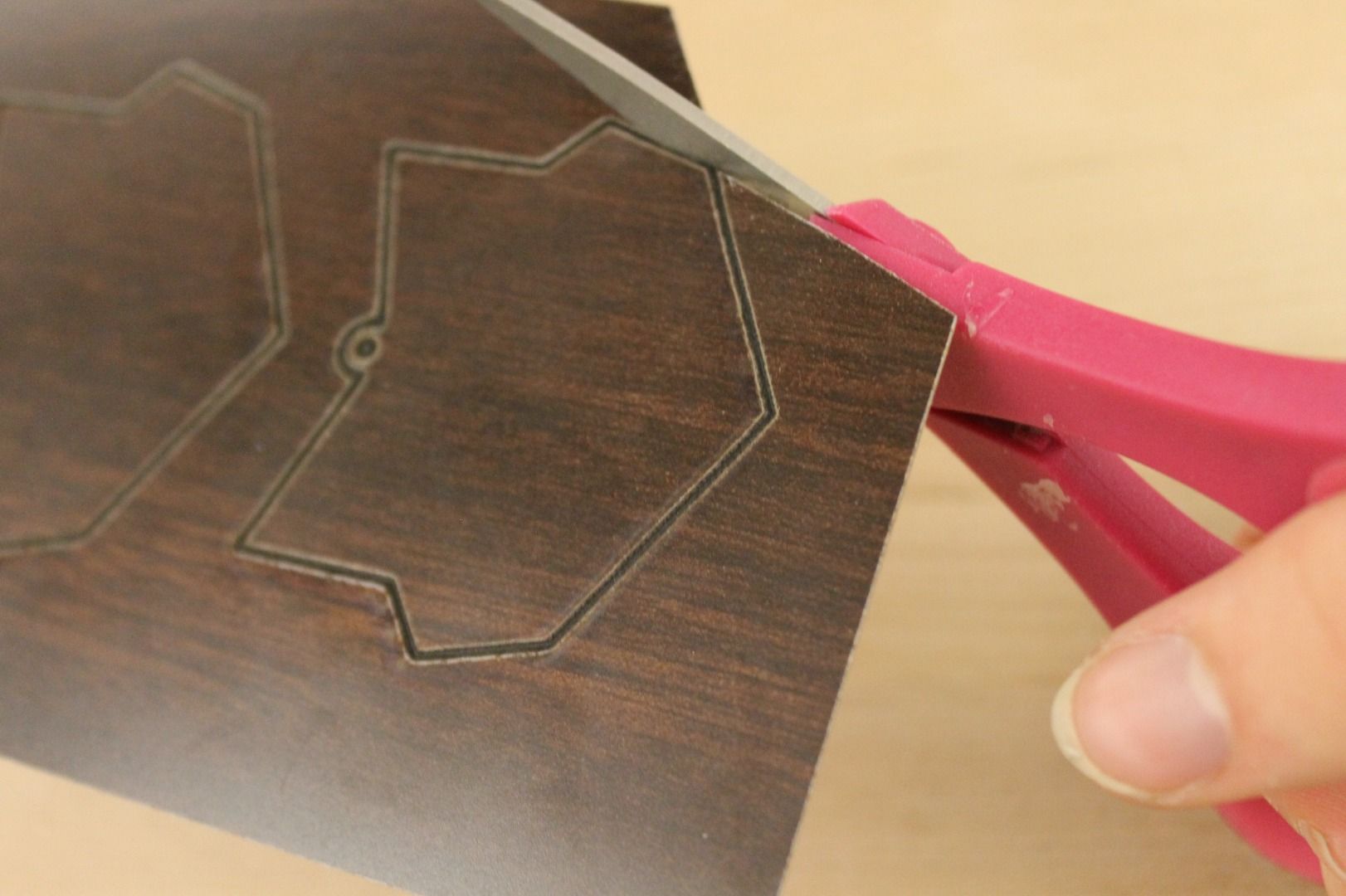 Laser Cut Necklaces From Recycled Laminate Samples : 11 Steps (with ...