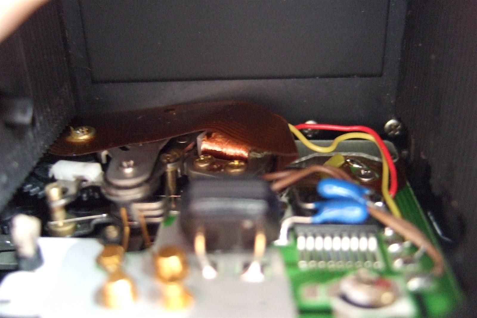 Olympus OM10 Sticky Shutter Repair : 4 Steps - Instructables