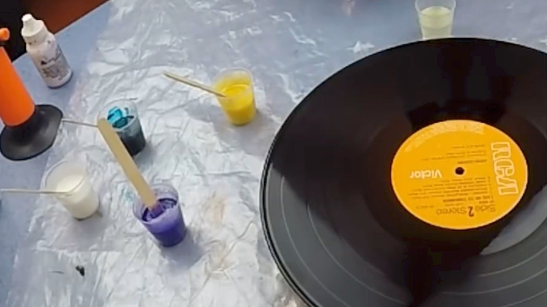 LP Record Clock : 4 Steps (with Pictures) - Instructables