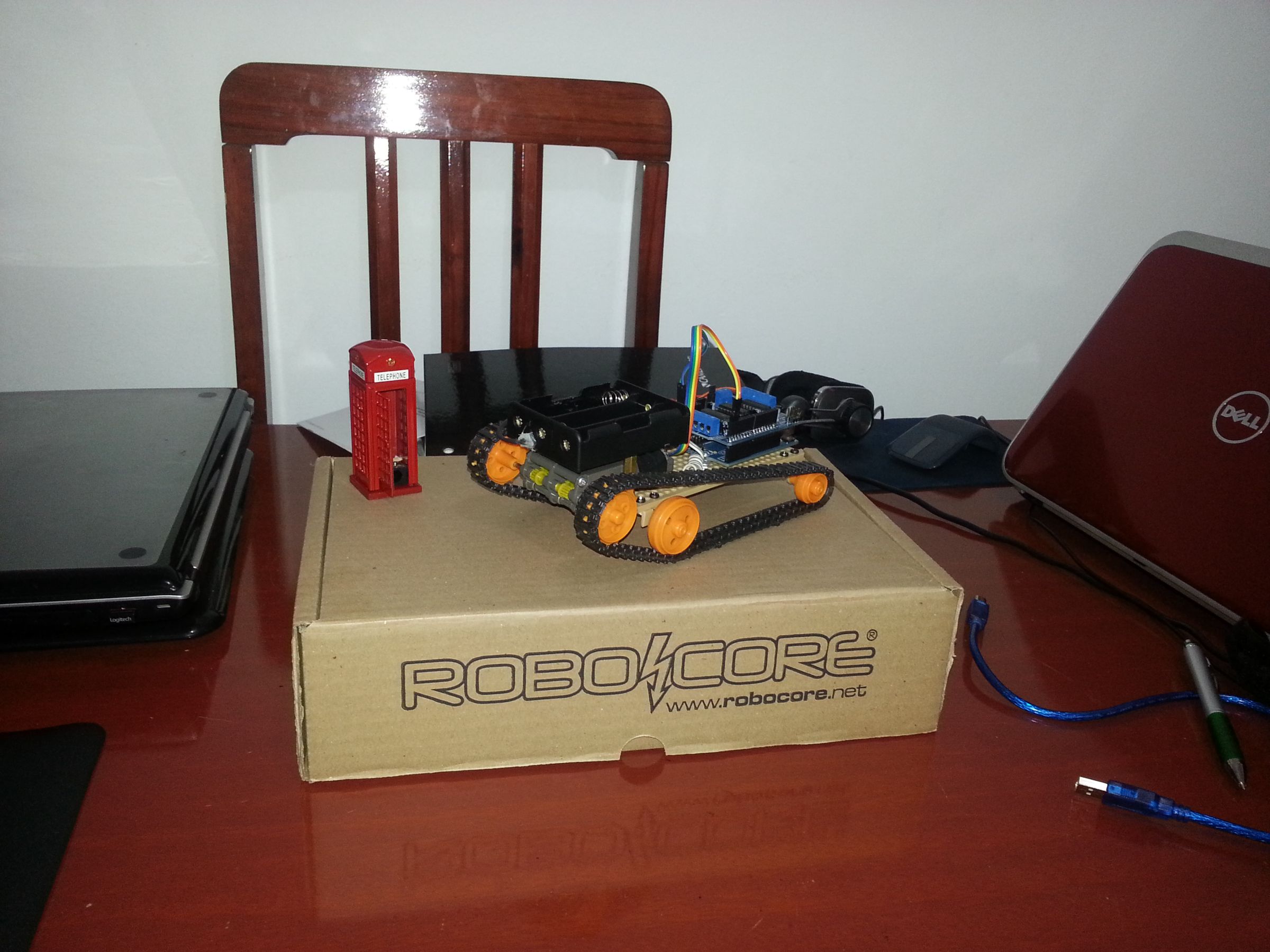 ROVER Bot - the Arduino Bluetooth Controlled Tank : 5 Steps - Instructables