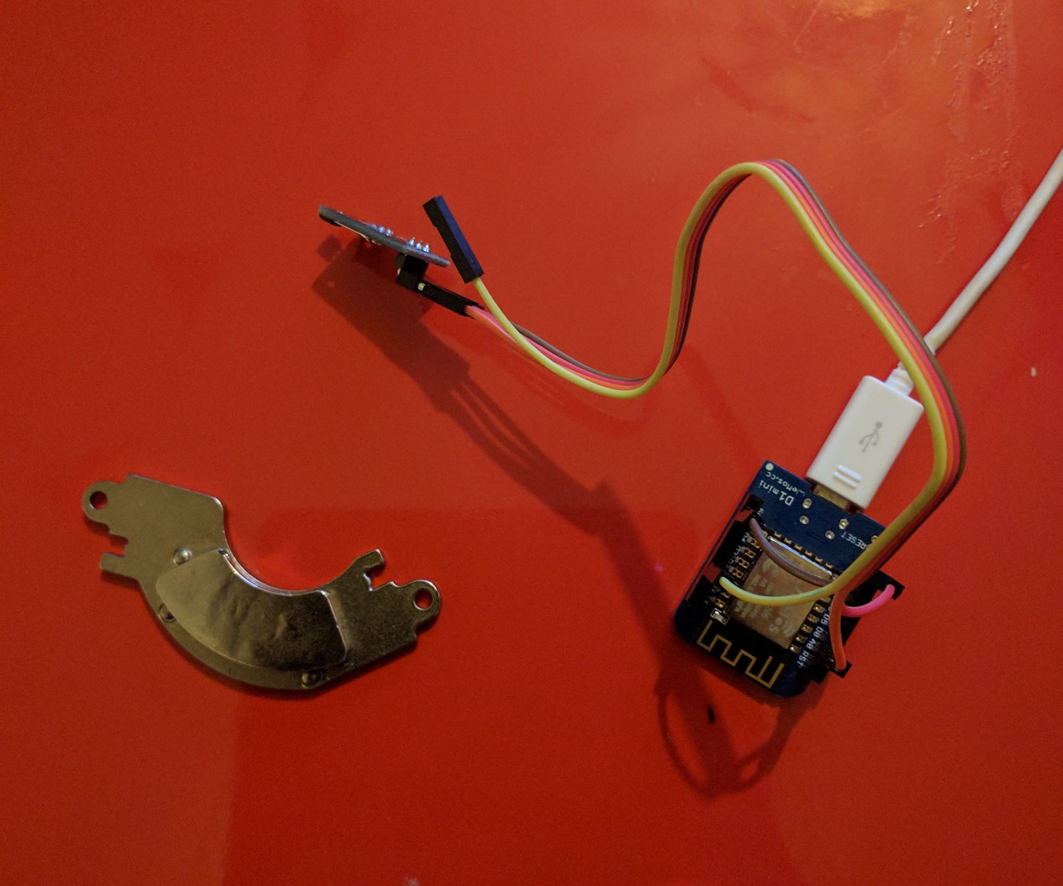 TfCD Door Alarm : 6 Steps - Instructables