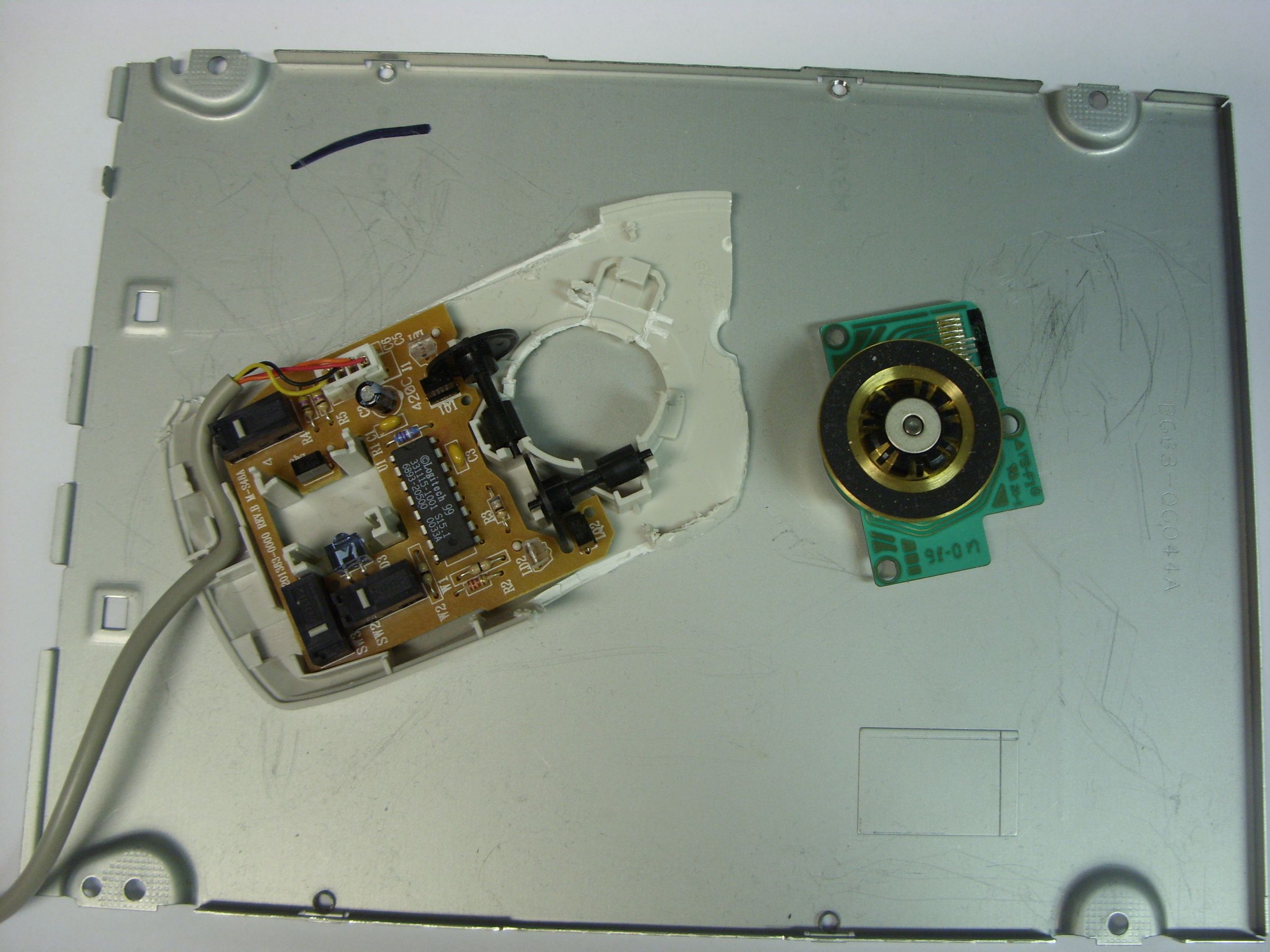 DIY DJ Turntable From Old Computer Parts : 12 Steps (with Pictures ...
