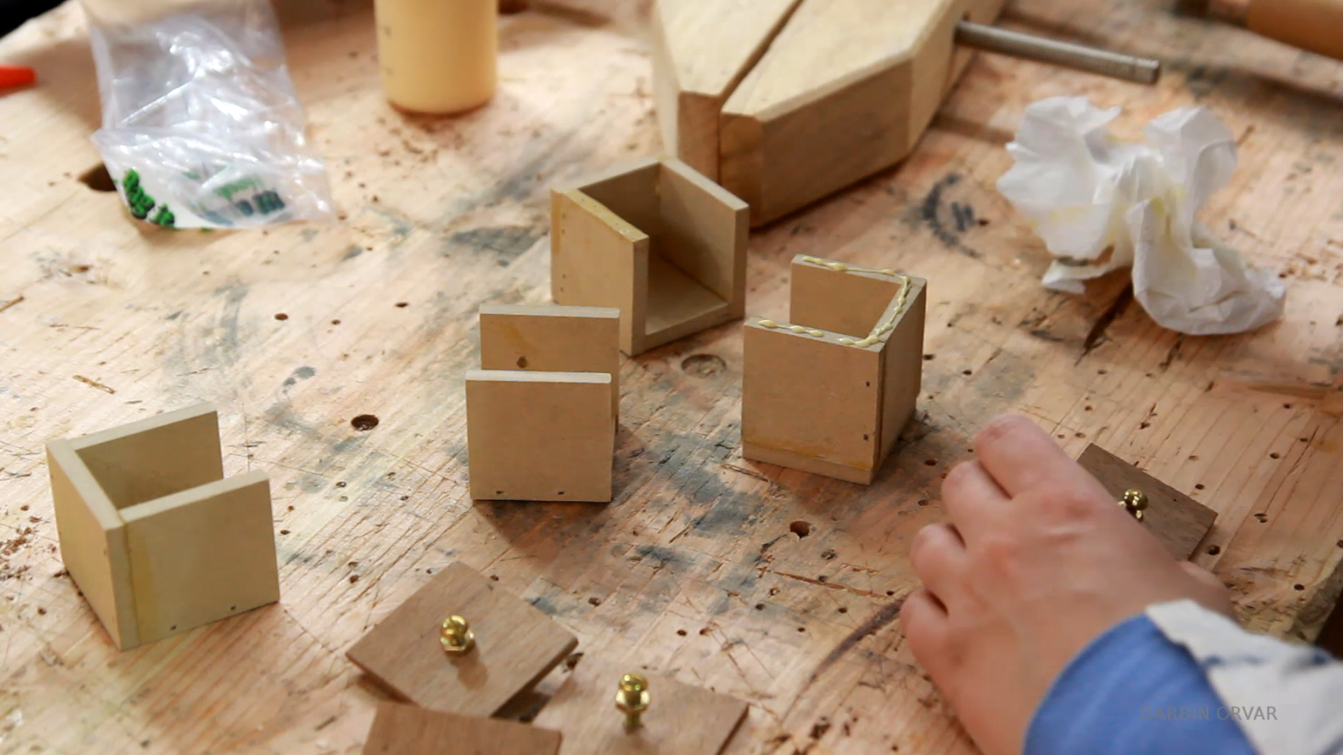 How to Build an Organization Caddy System for the Desktop : 6 Steps ...