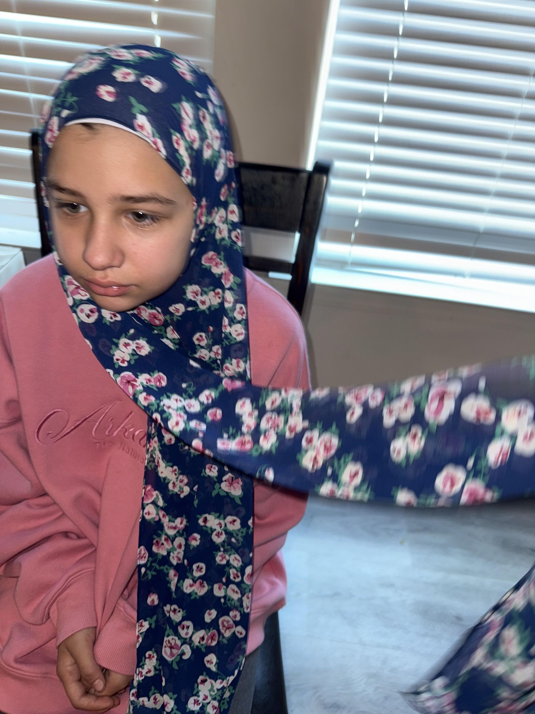 How to Wear Hijab: Step by Step : 8 Steps (with Pictures) - Instructables