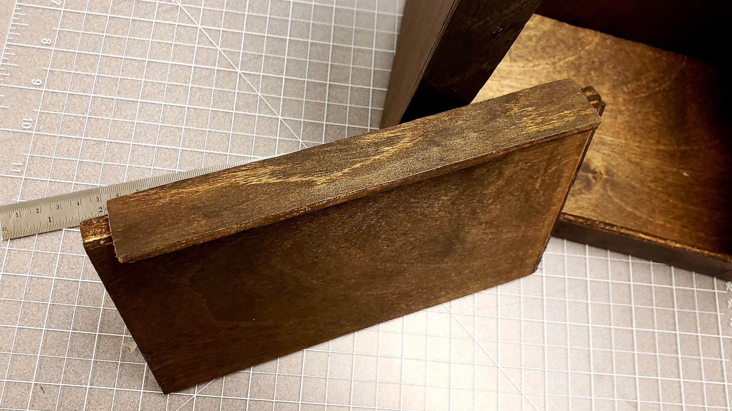Elf Quarantine Box : 9 Steps (with Pictures) - Instructables