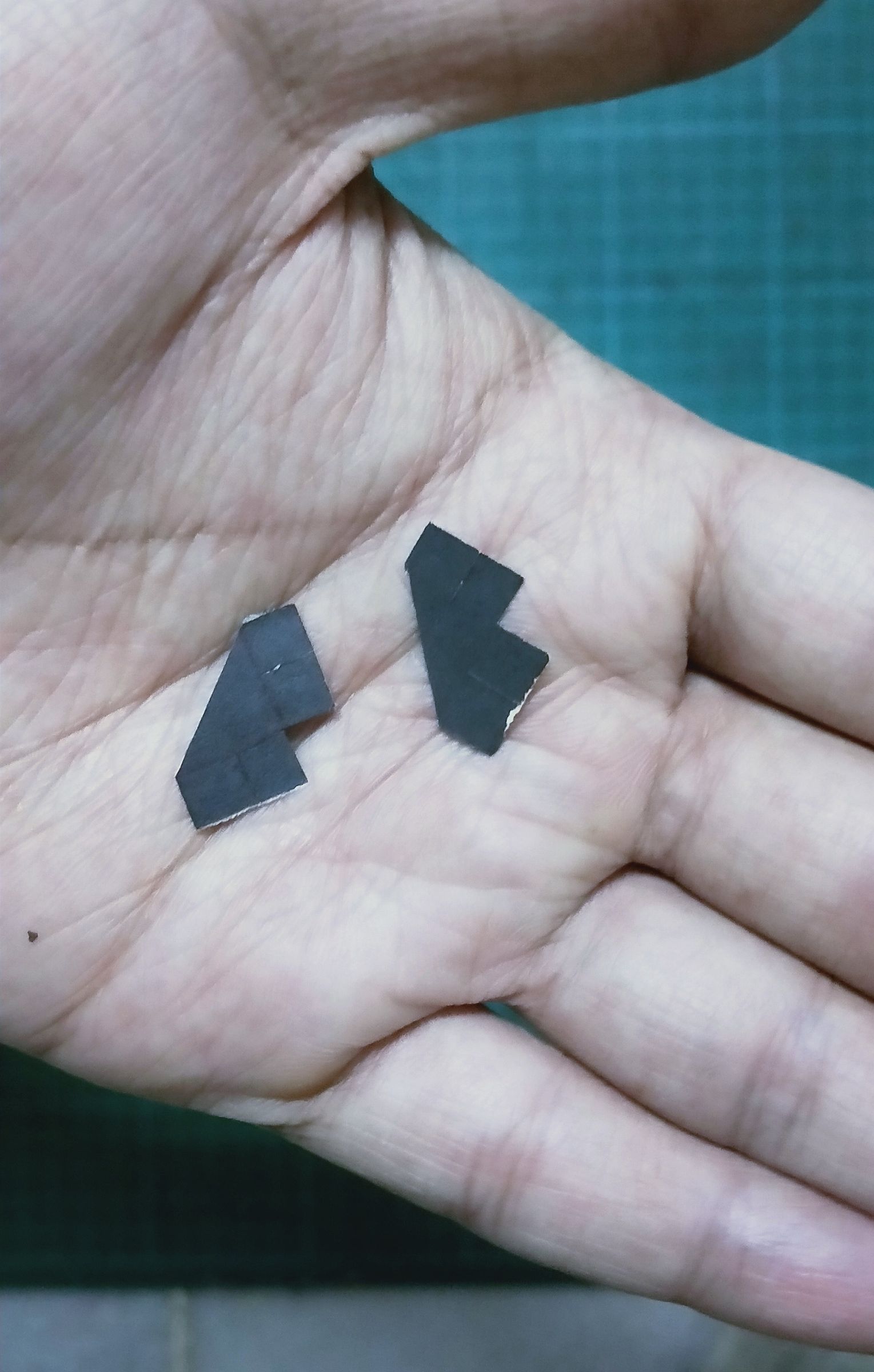 Paper-craft Rocket and Rocket Launcher : 11 Steps - Instructables