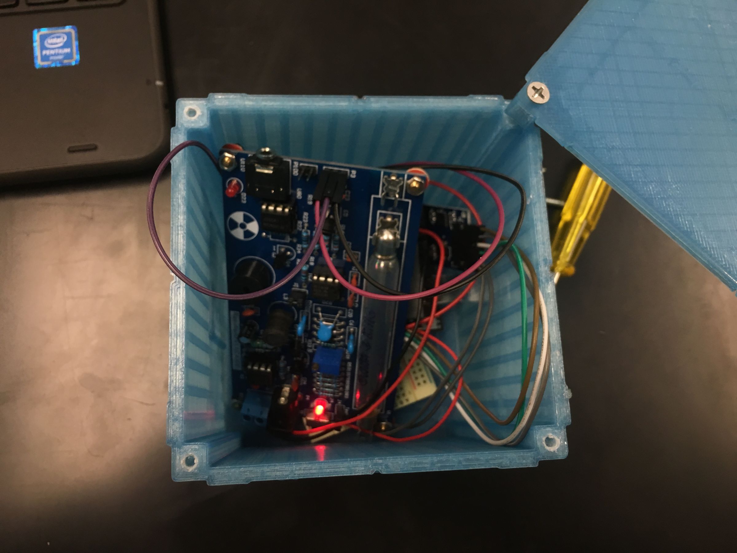How to Build CubeSat With Arduino and Geiger Counter Sensor : 11 Steps - Instructables