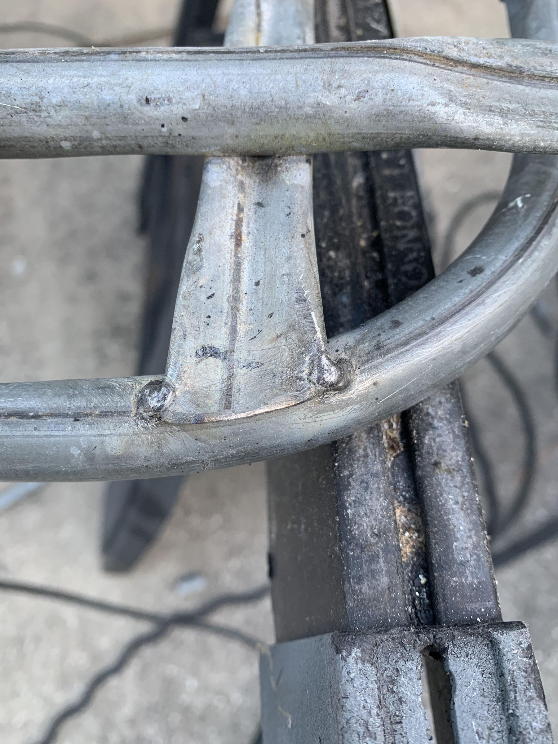 IBC Tote Roof Rack/Cargo Carrier DIY : 7 Steps (with Pictures ...