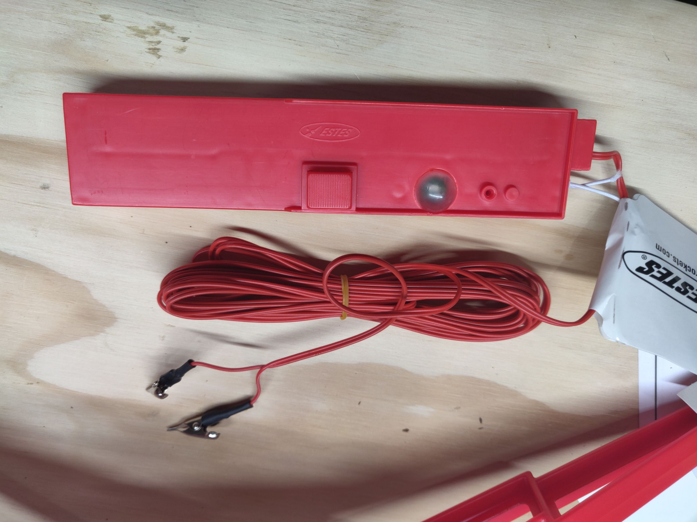 Building and Launching Your First Model Rocket : 5 Steps - Instructables