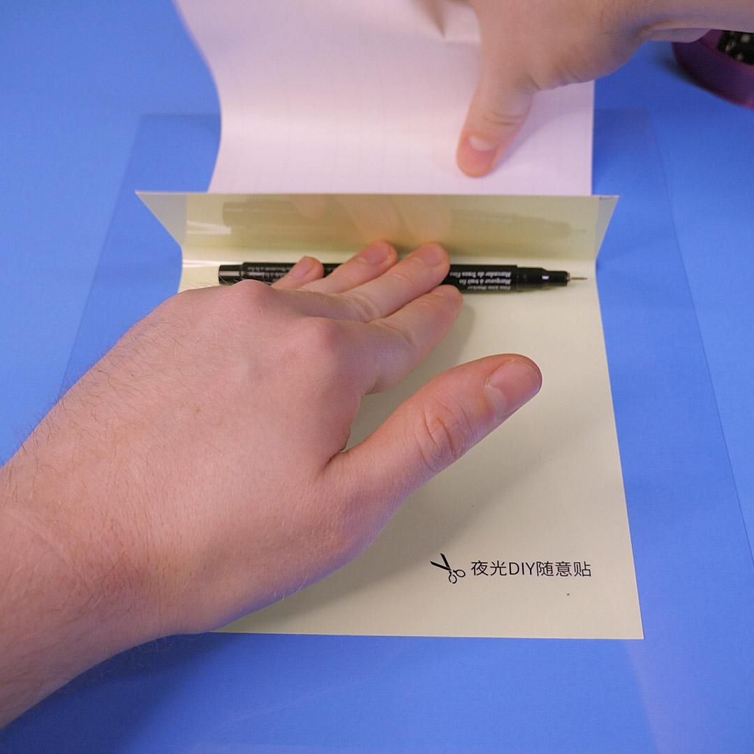 Glow in the Dark Robotic Clock : 5 Steps (with Pictures) - Instructables