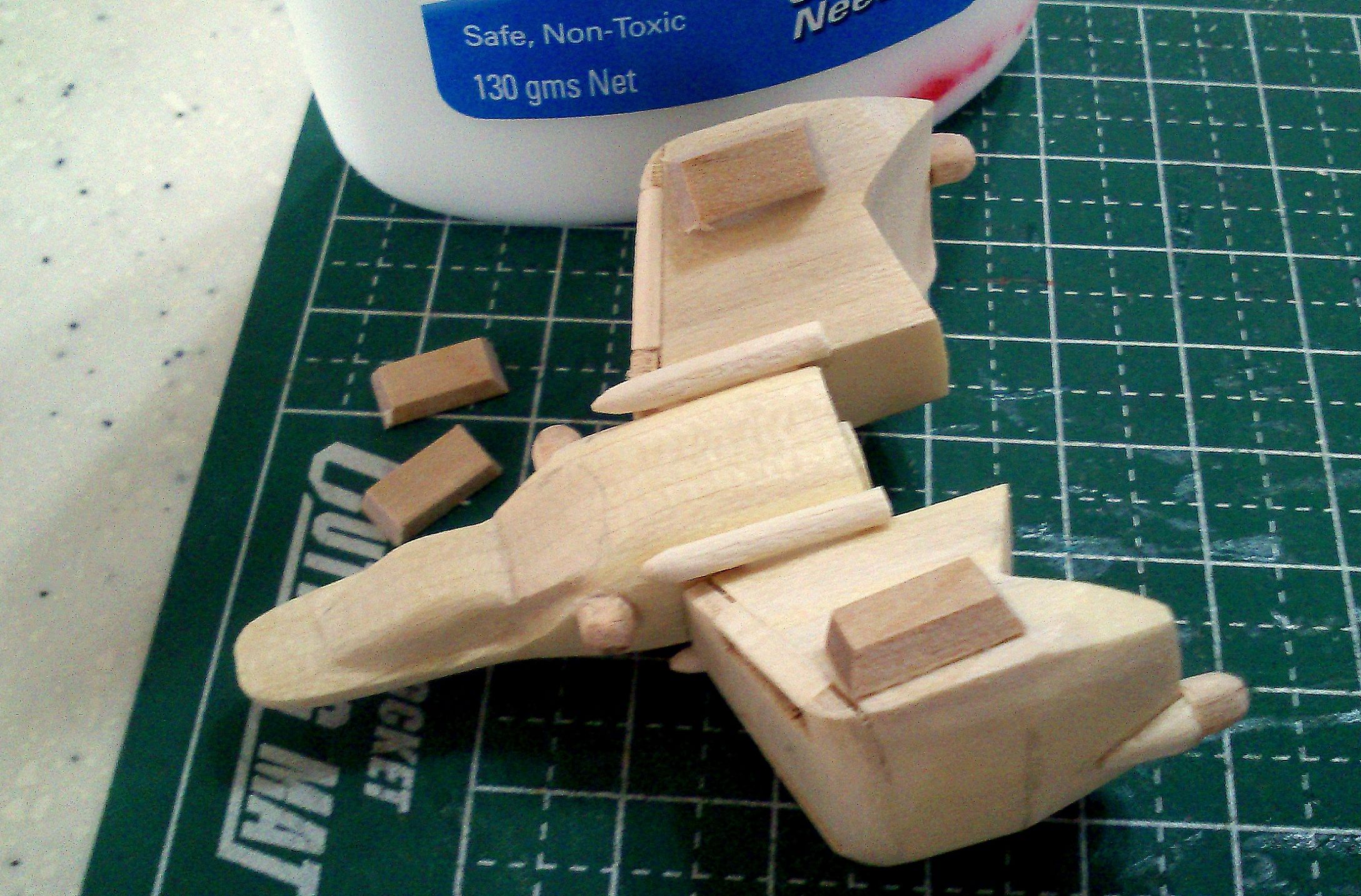 Mini Gunstar Popsicle Stick Model : 6 Steps - Instructables