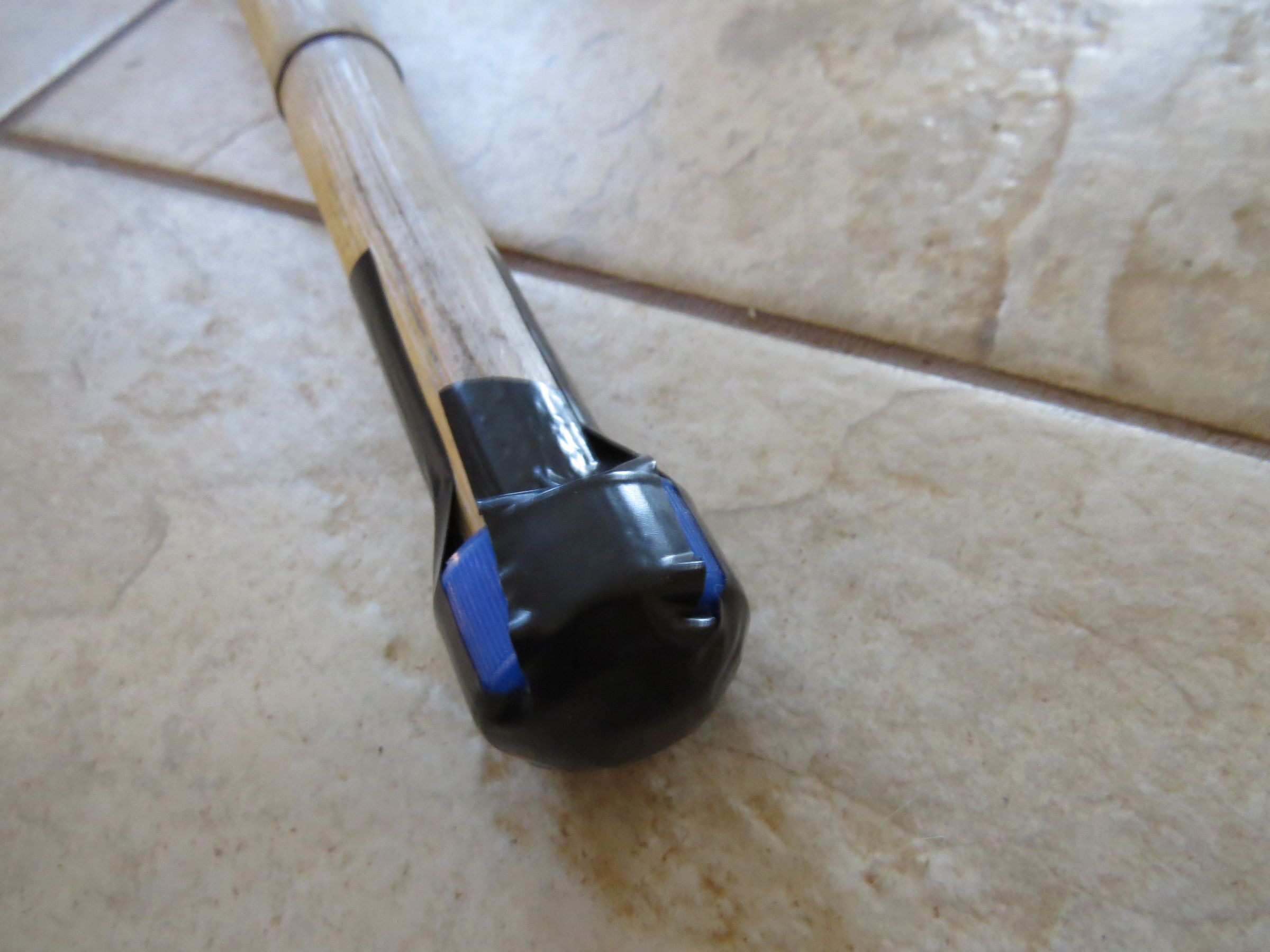 Dope Walking Stick!! : 4 Steps - Instructables