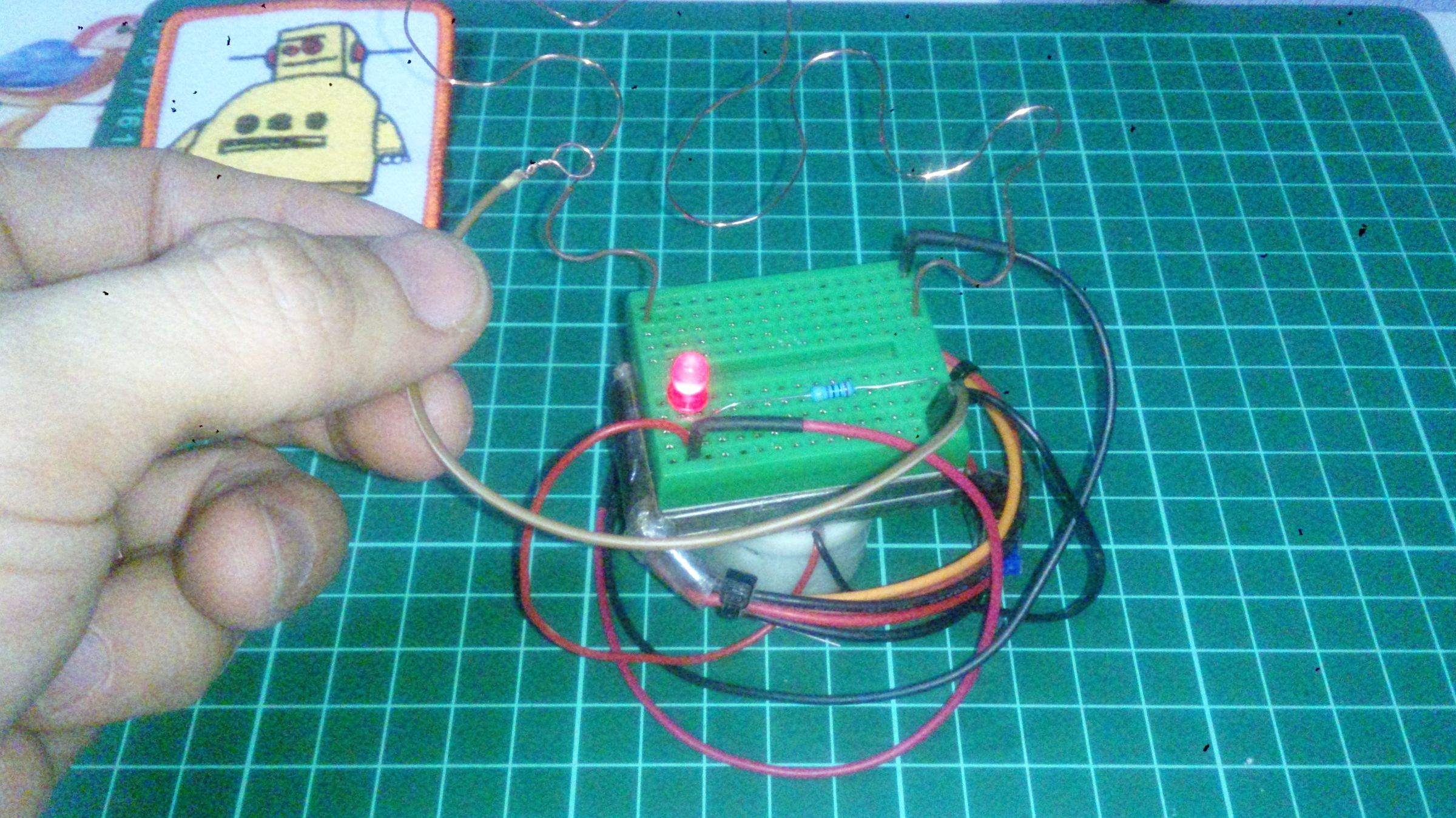 Mini Wire Loop Game : 7 Steps (with Pictures) - Instructables