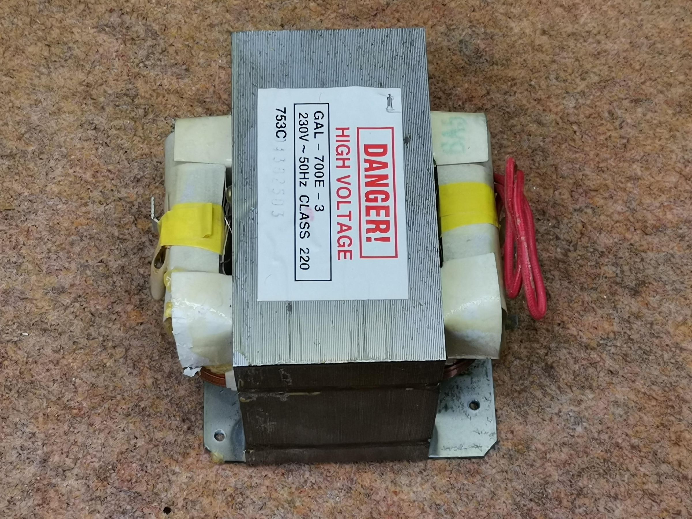 Dual MOT (microwave Oven Transformer) Tesla Coil : 5 Steps - Instructables