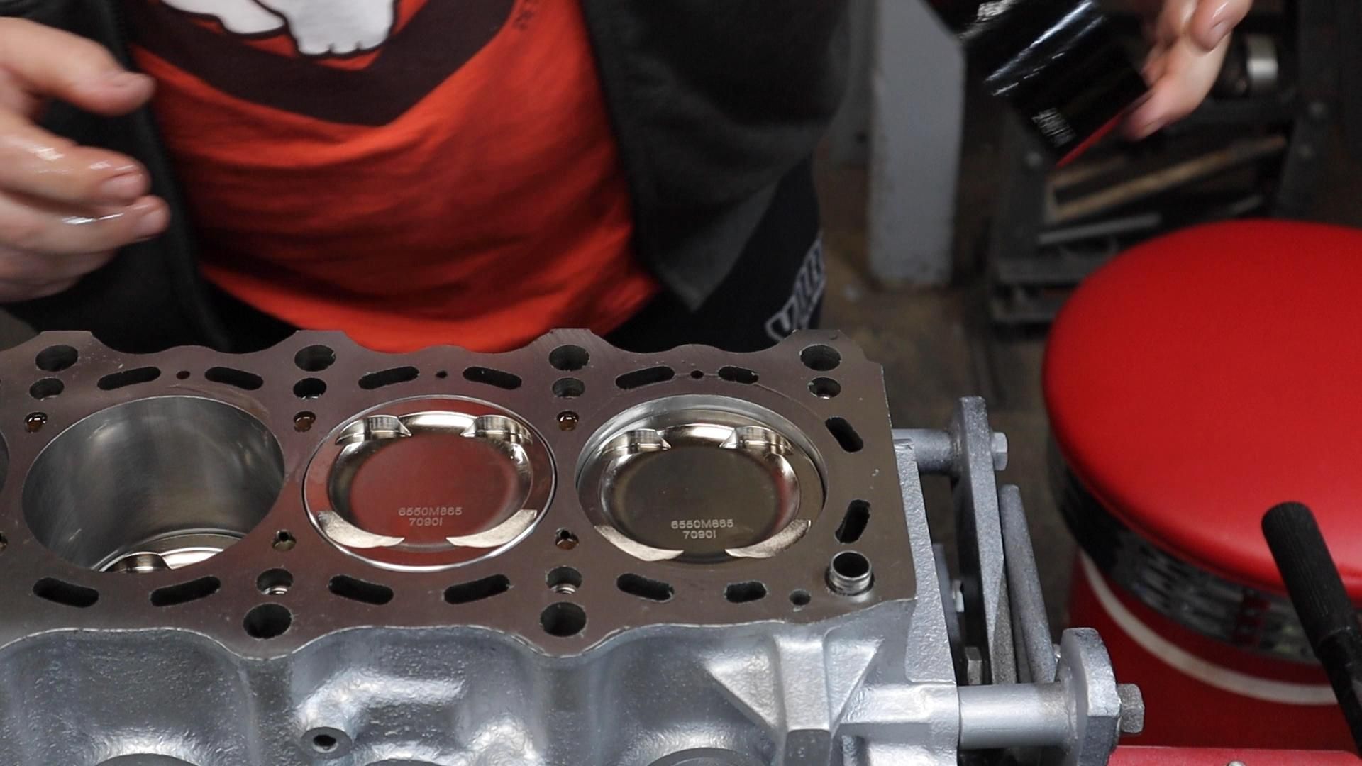 1000hp 2JZ Engine Bottom End Assembly : 7 Steps - Instructables