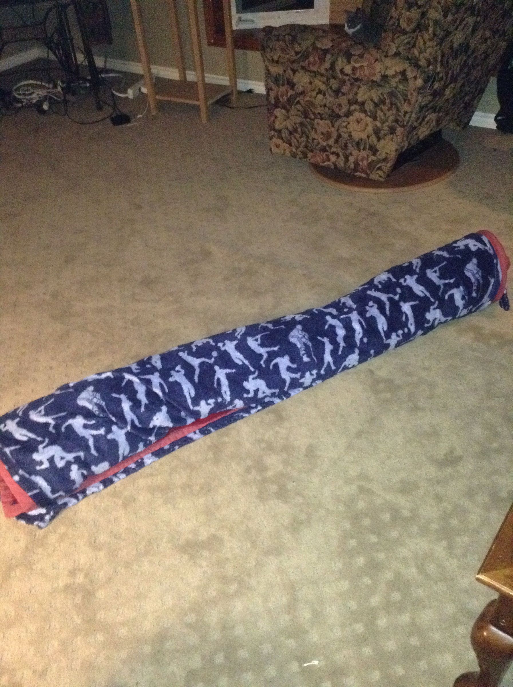 How to Move Whole Bed Setups Without Remaking a Bed : 4 Steps ...