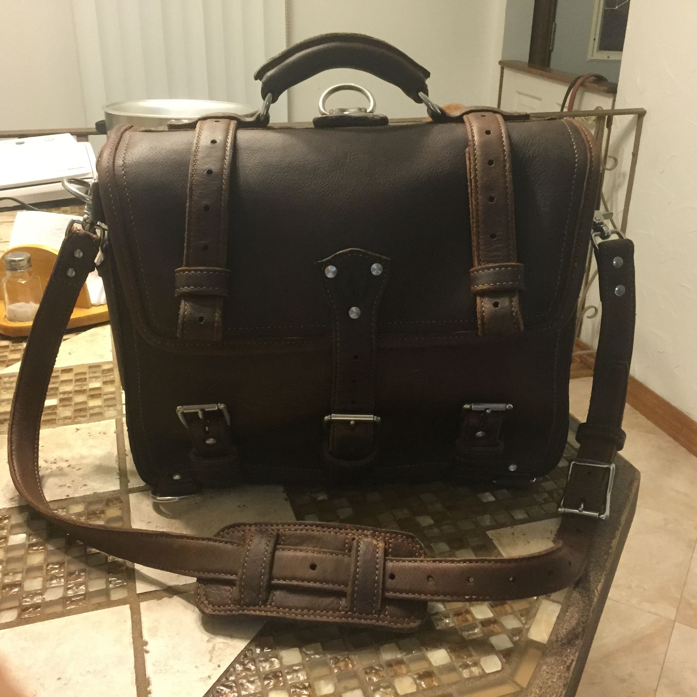 Leather Briefcase : 12 Steps (with Pictures) - Instructables