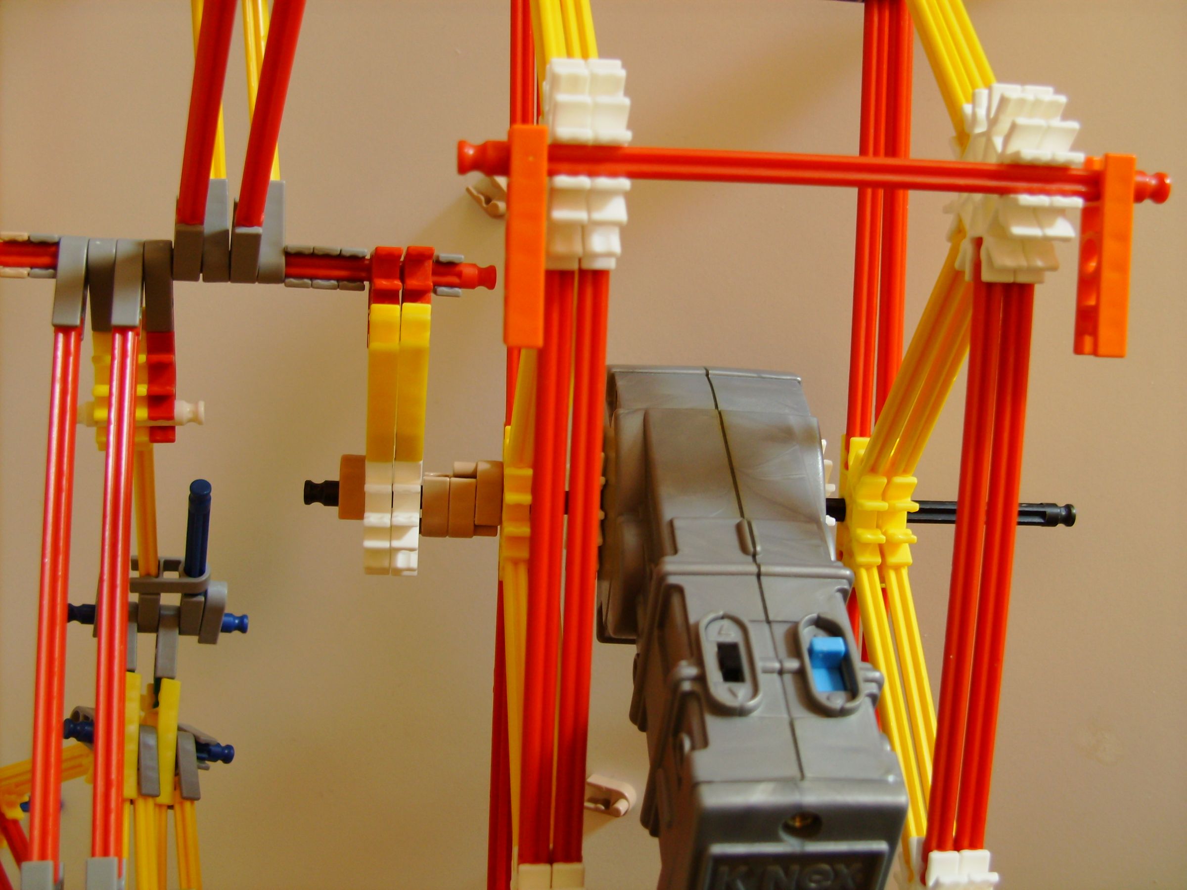 K'nex Strandbeest : 7 Steps (with Pictures) - Instructables