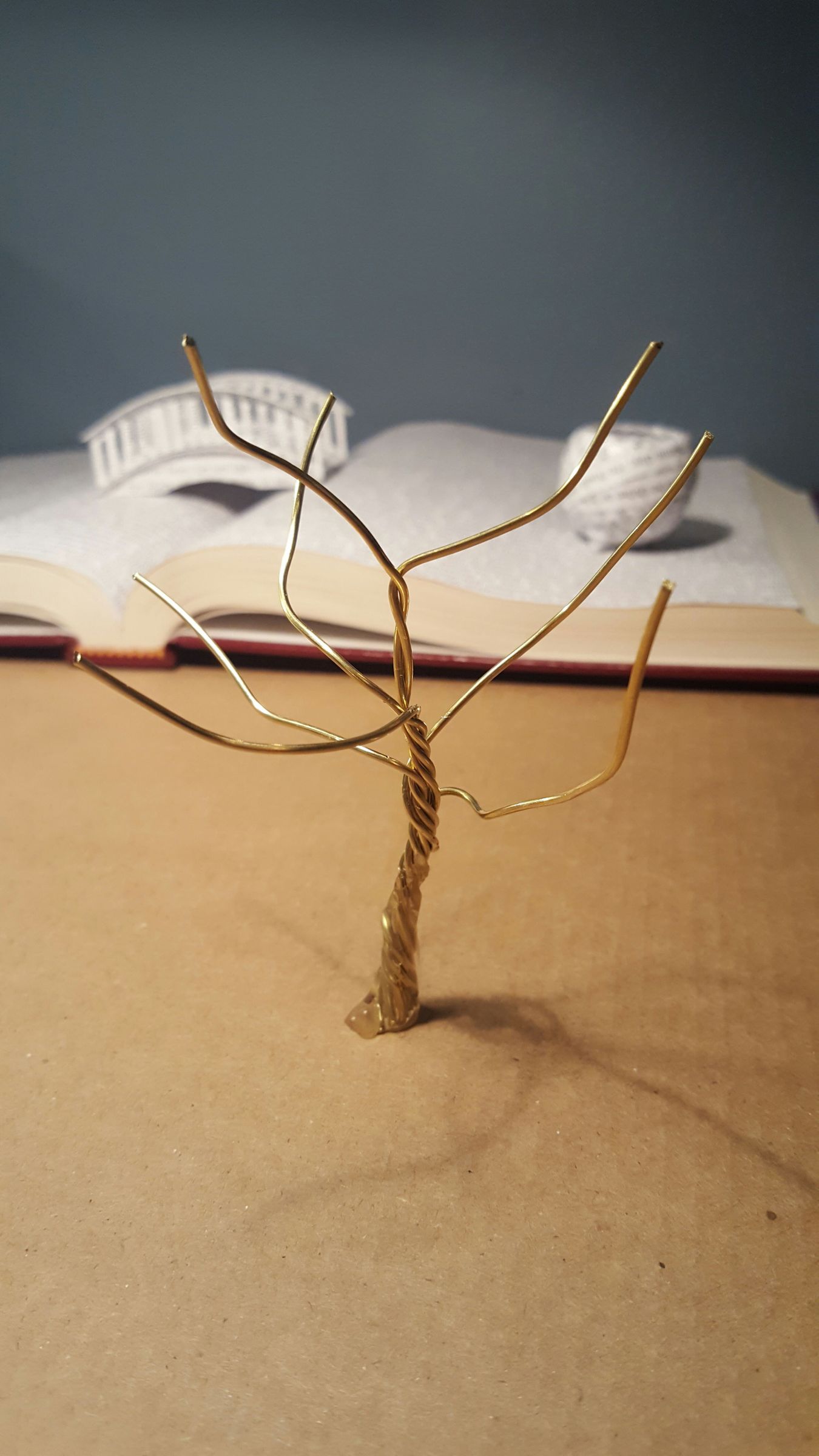 Book Diorama Made From a Book : 7 Steps (with Pictures) - Instructables