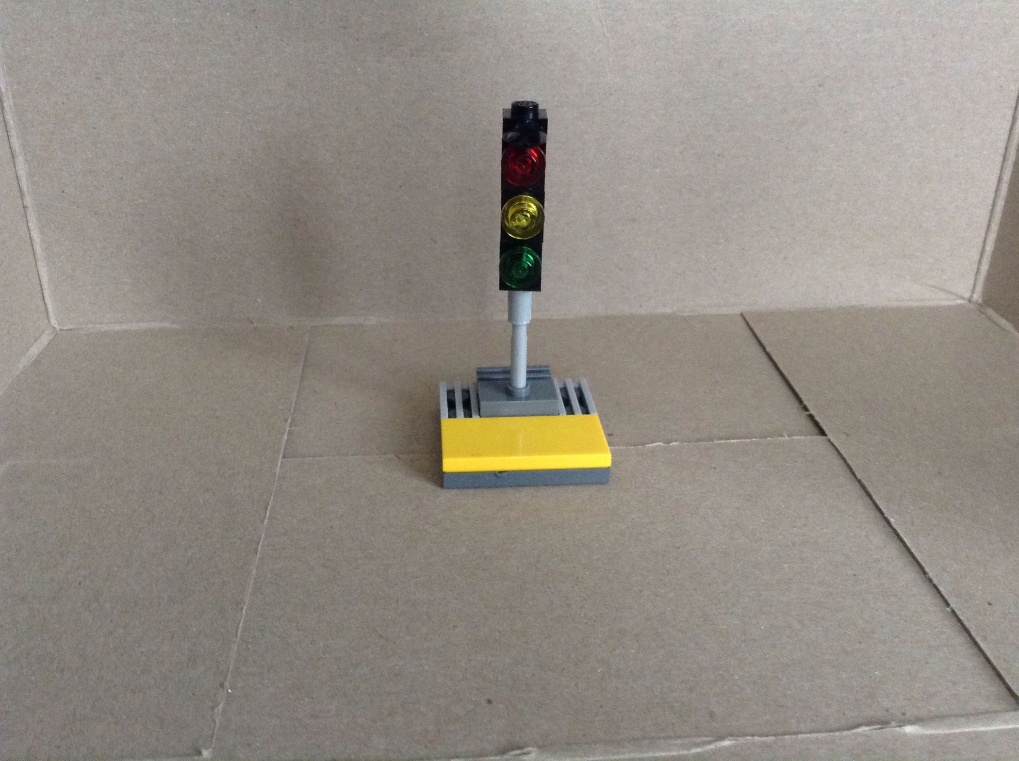 How to Make a Lego Traffic Light in 3 Easy Steps : 3 Steps - Instructables