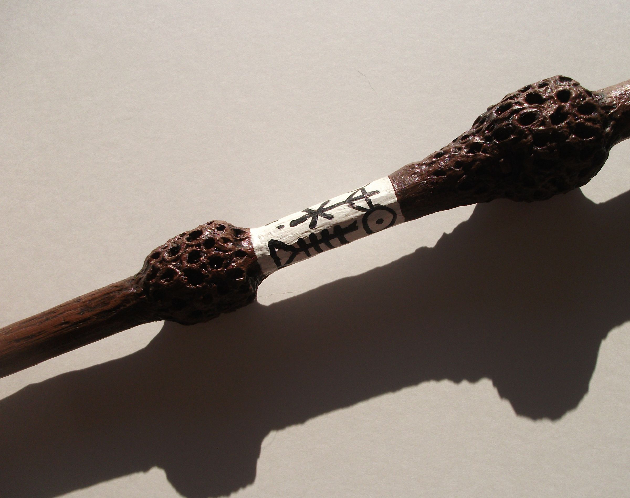 Professor Dumbledore's "Incredible" Illuminating LED Elder Wand, the ...