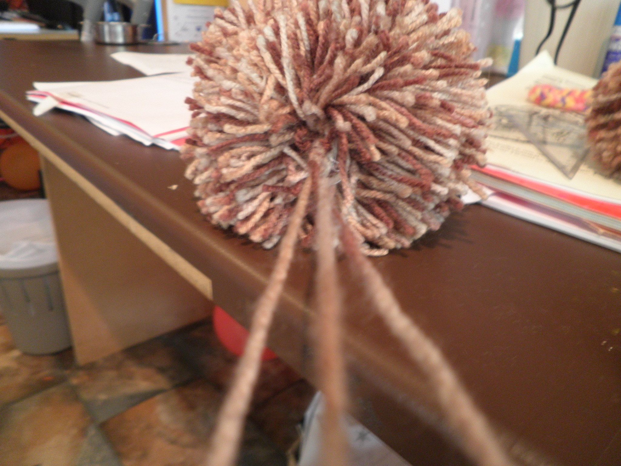 Emu Puppet! : 6 Steps - Instructables