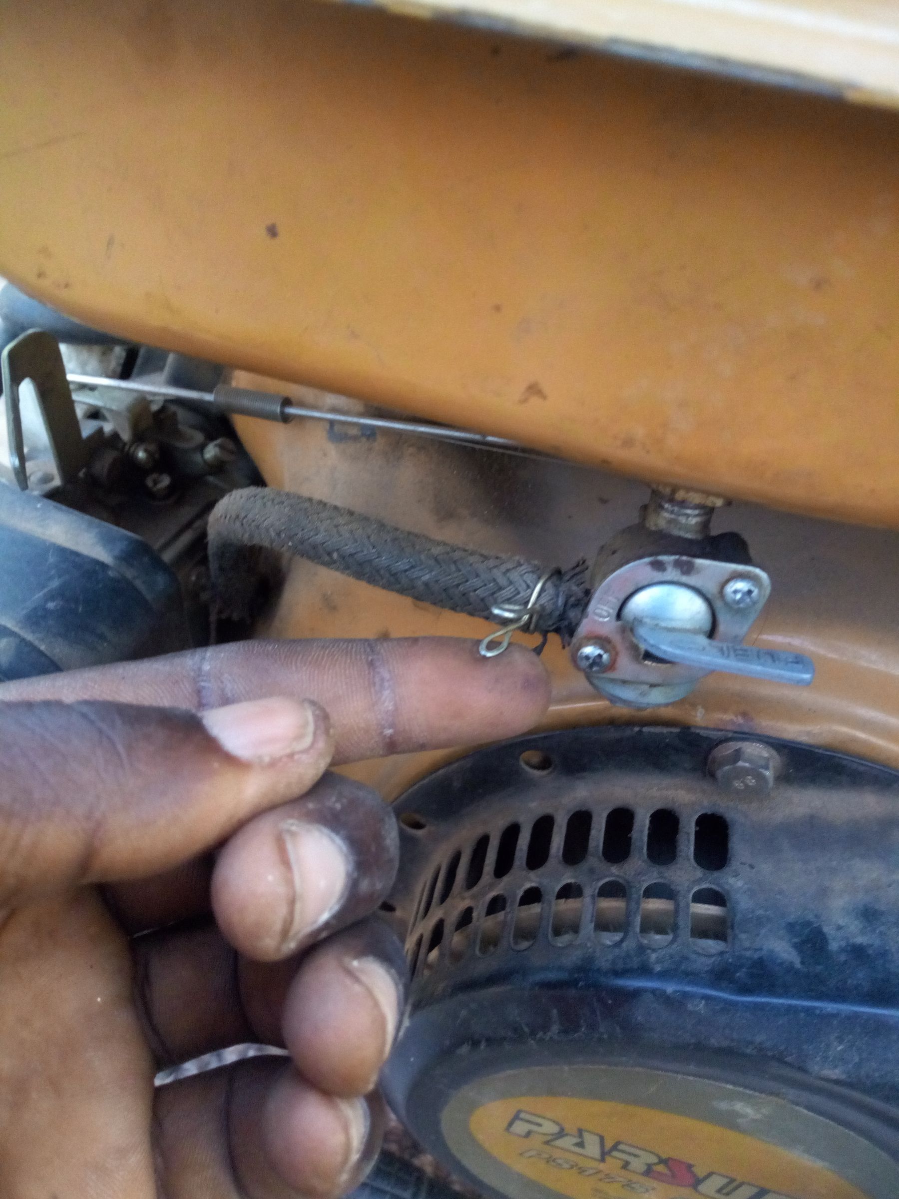 How to Change Portable Genarator Caburator and Fuel Tap : 3 Steps ...