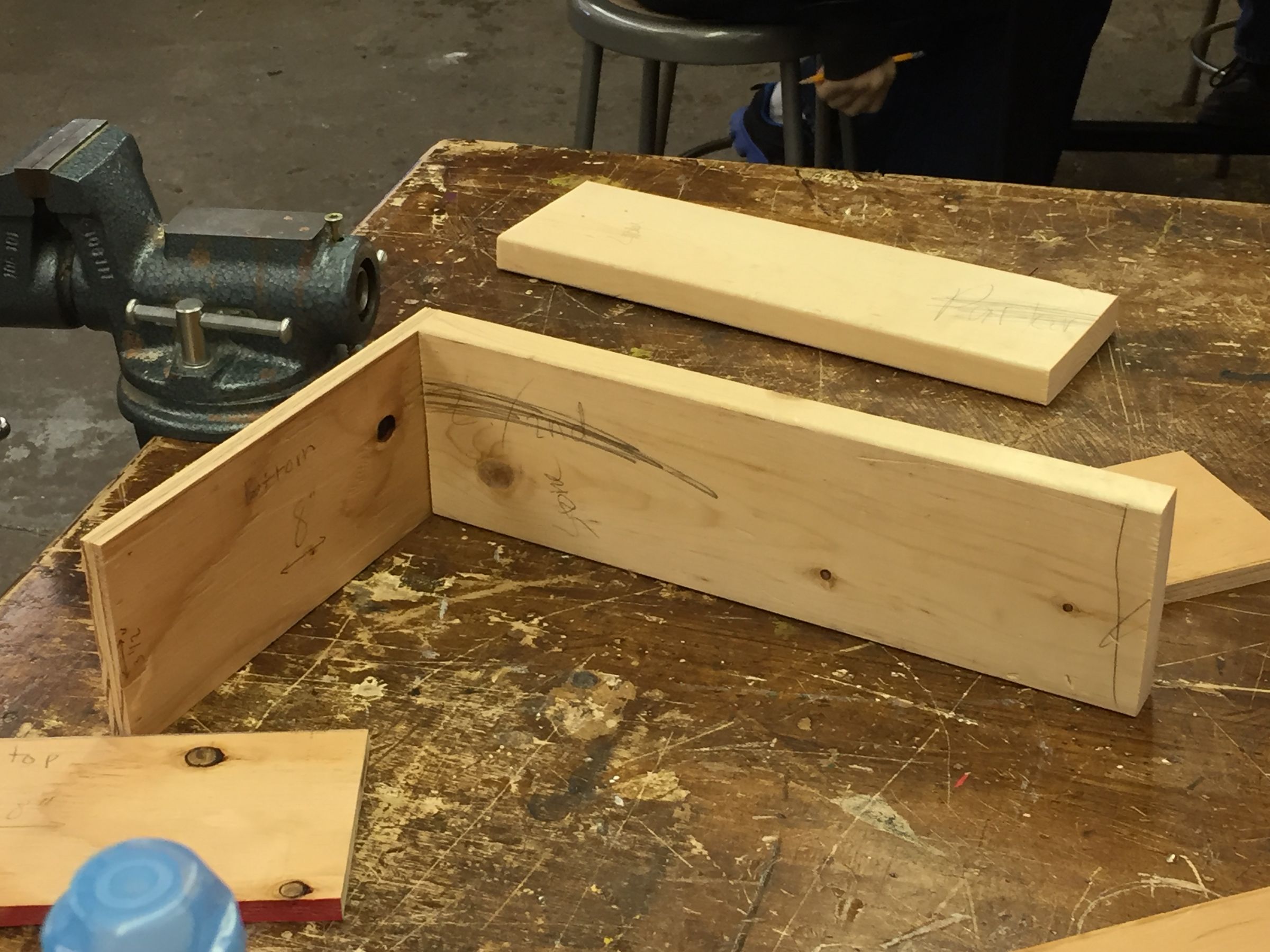 How to Make a One Foot Tall Portable Vending Machine (With Arduino and ...