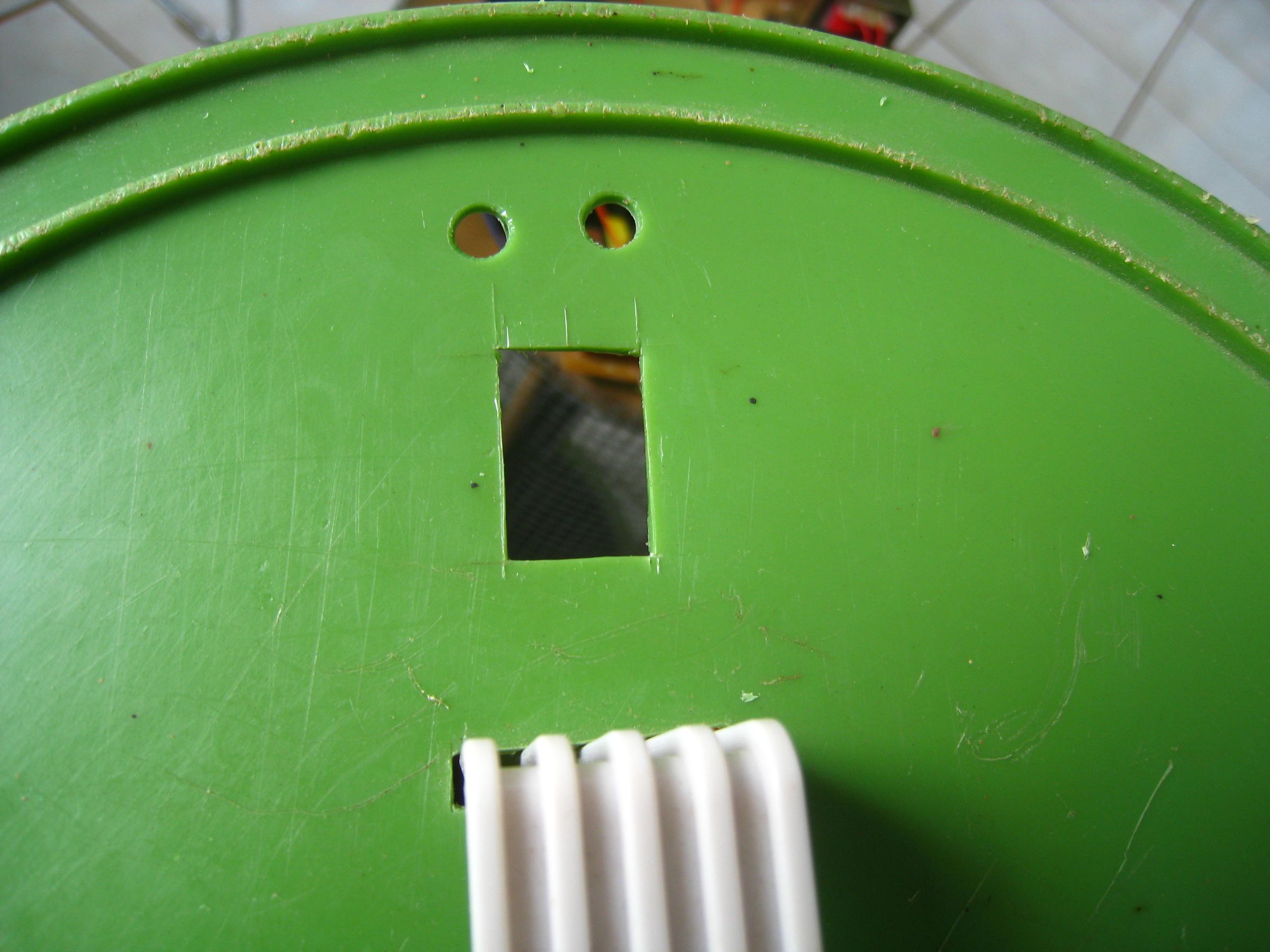 How to Build a Portable Bug Zapper : 9 Steps (with Pictures ...