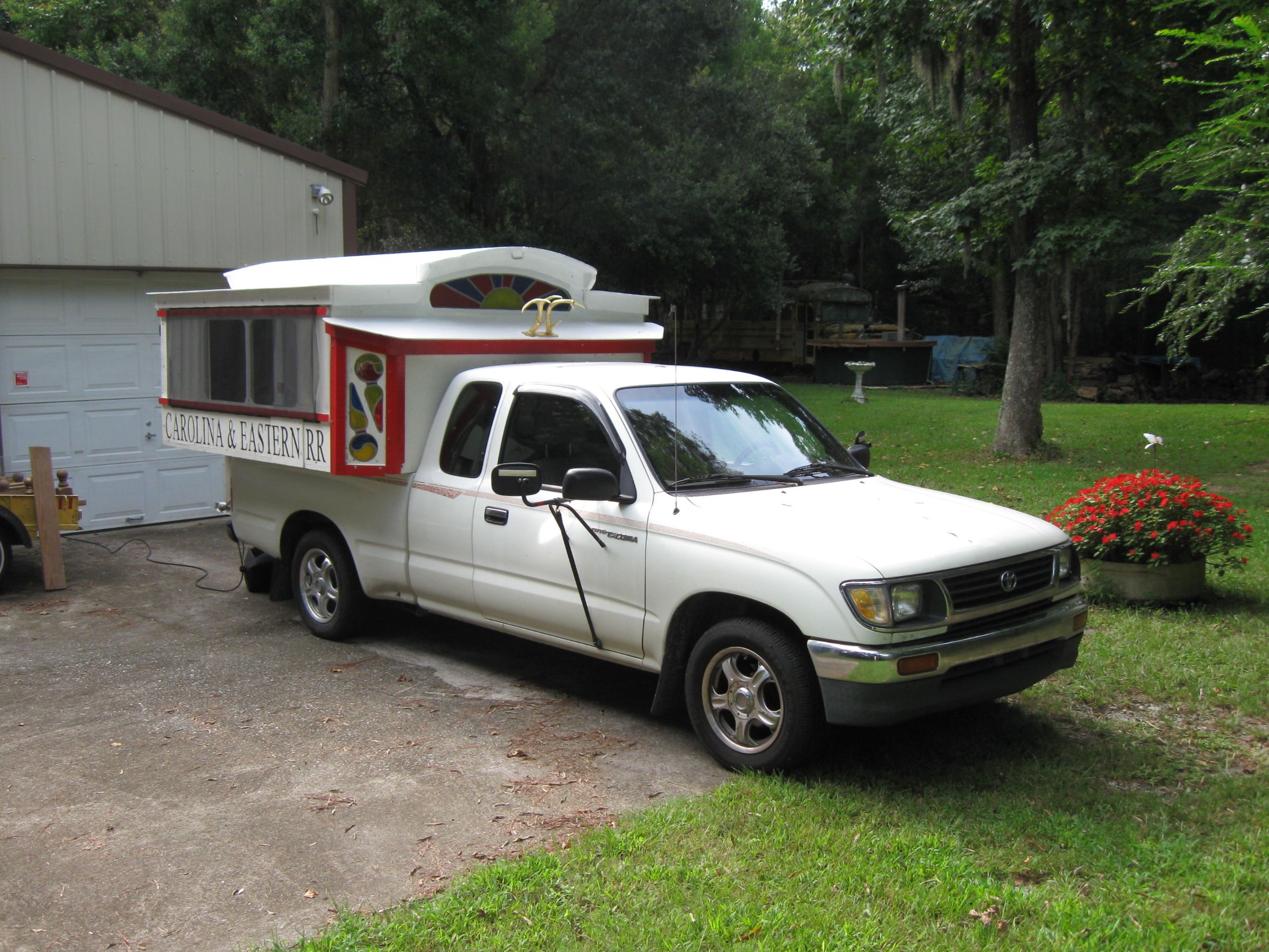 Plywood Shack Pickup Camper : 6 Steps (with Pictures) - Instructables